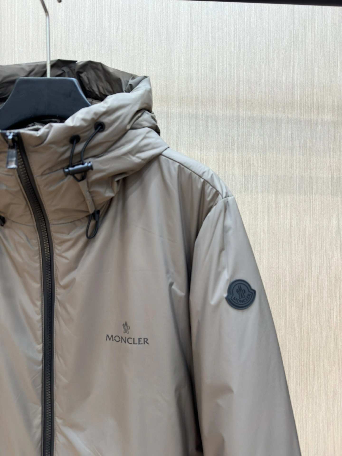 Official Moncler Down Jackets