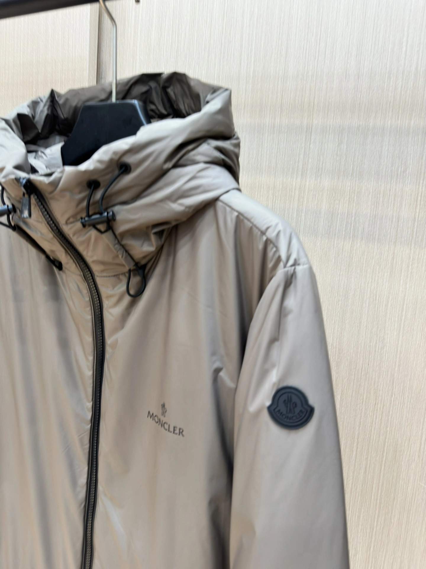 Official Moncler Down Jackets