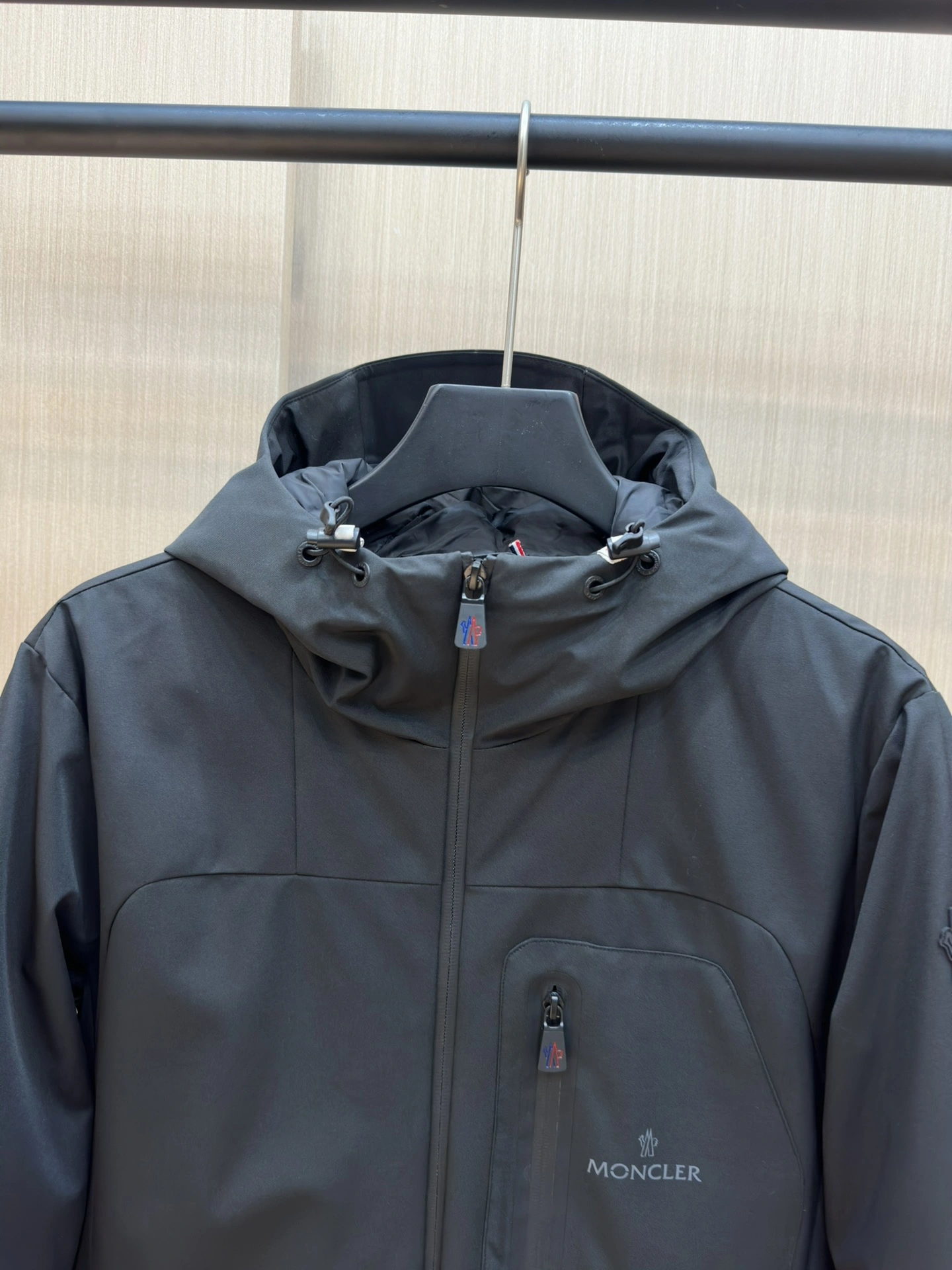 Bargain Moncler Down Jackets