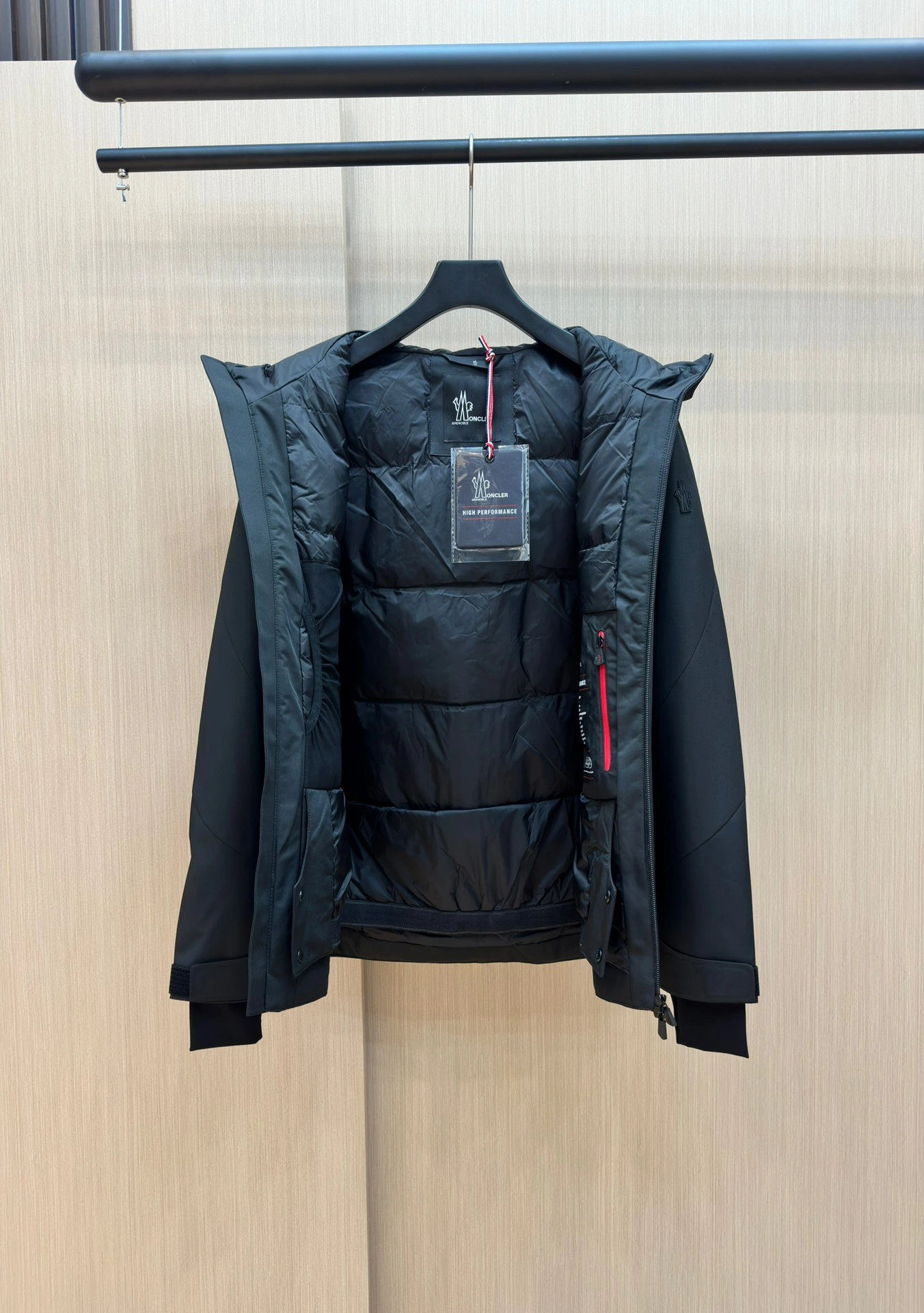 Bargain Moncler Down Jackets