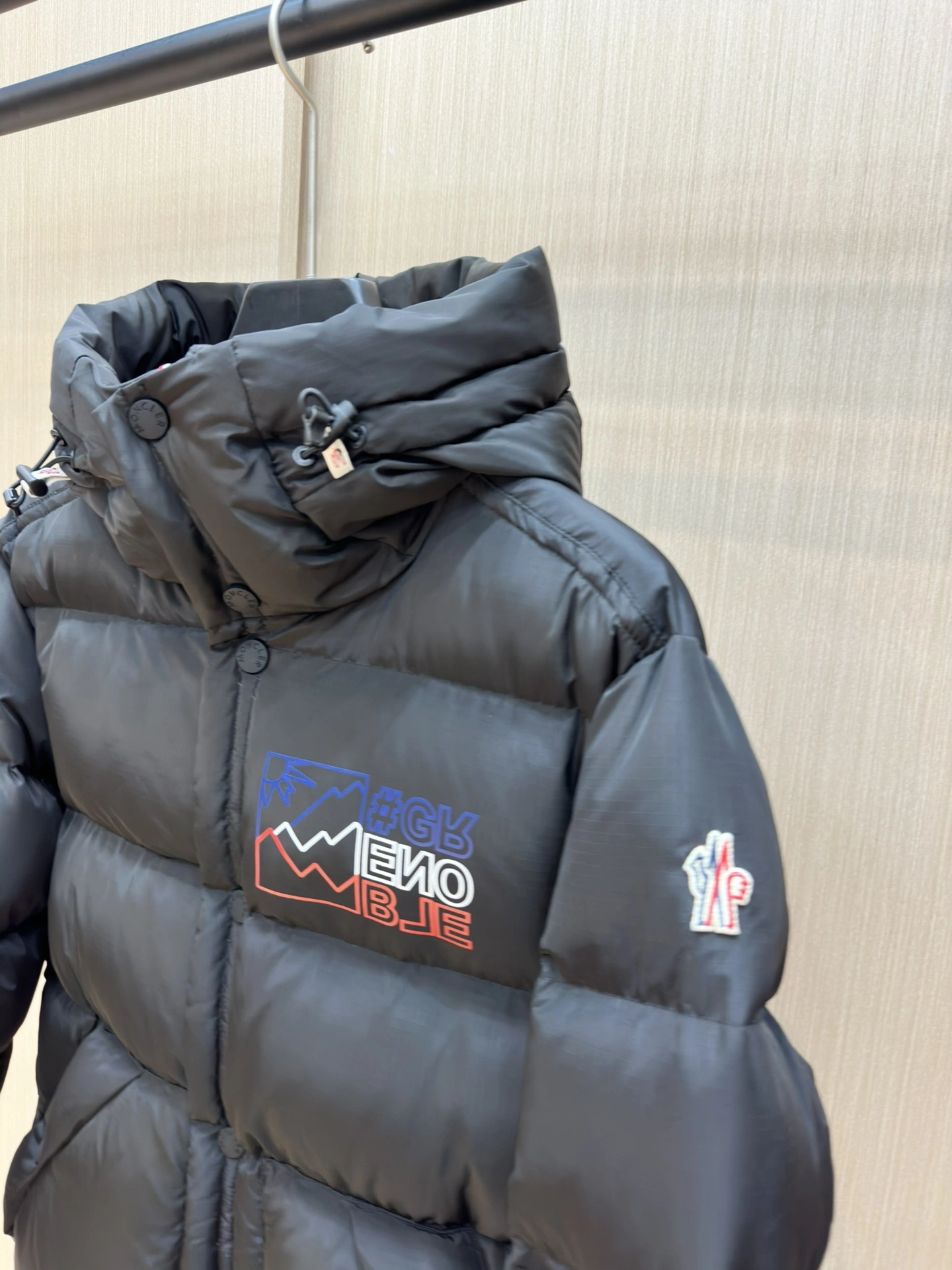 Cut-rate Moncler Down Jackets