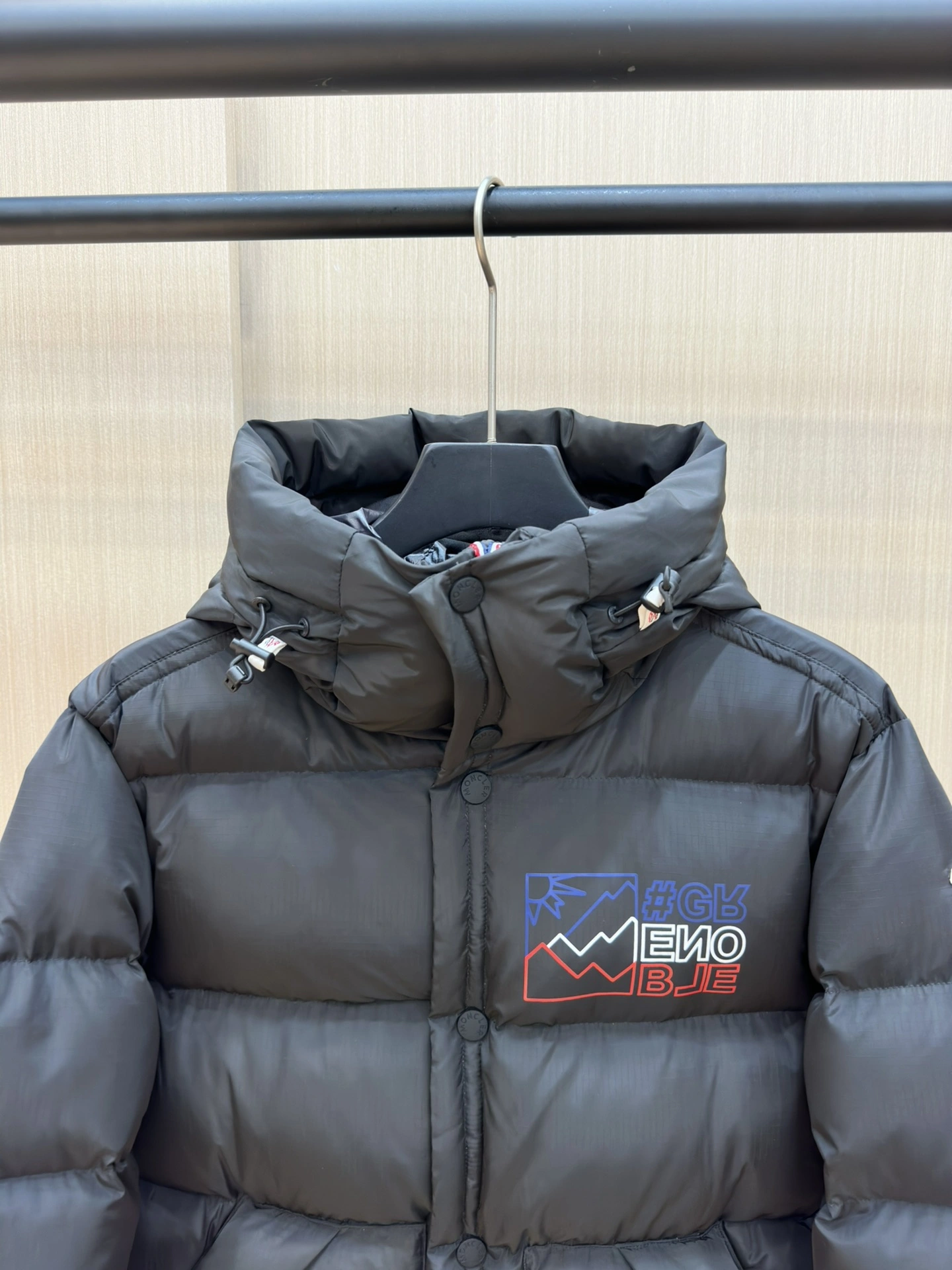 Cut-rate Moncler Down Jackets
