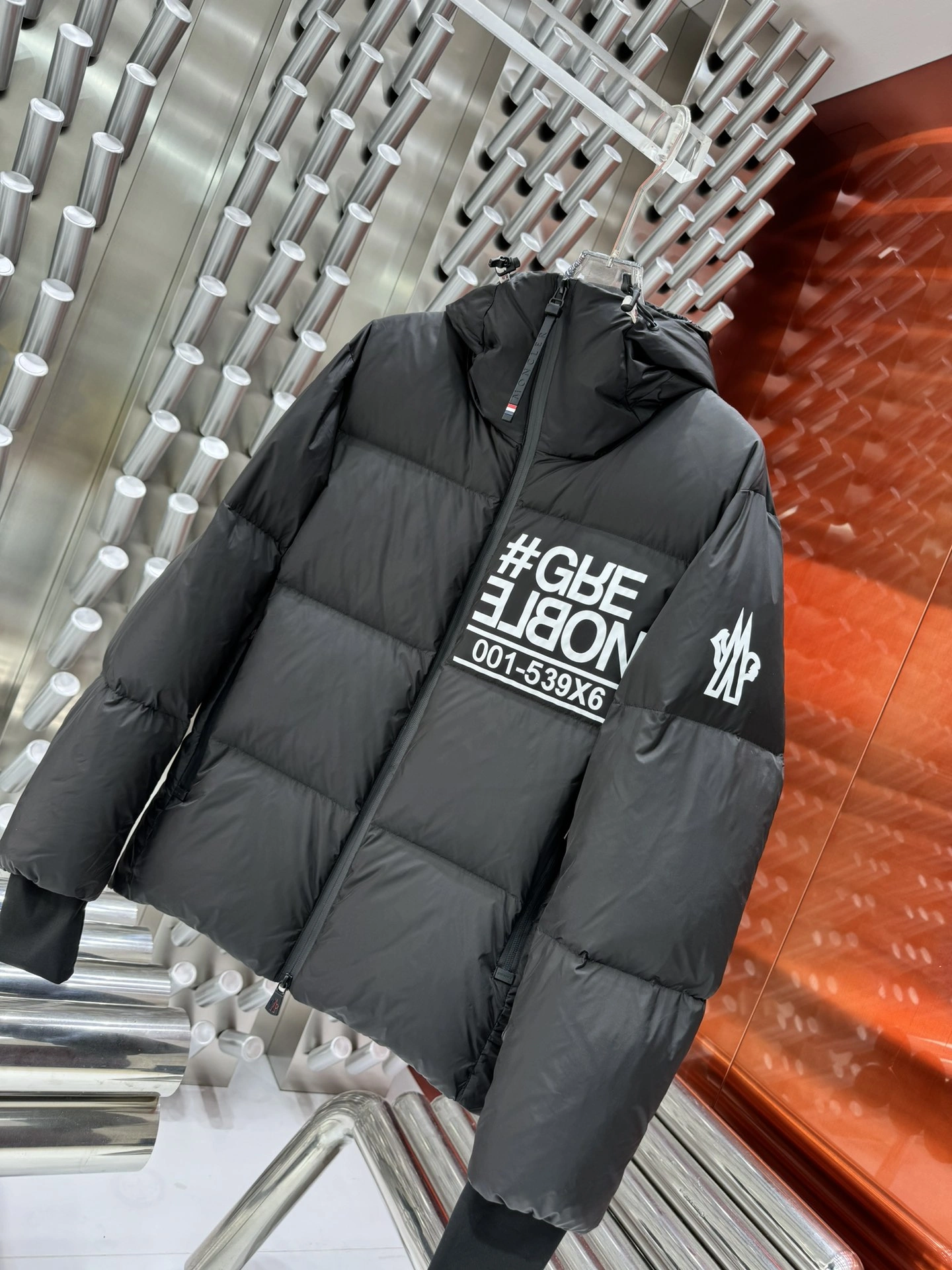 1:1 copy Moncler Down Jackets