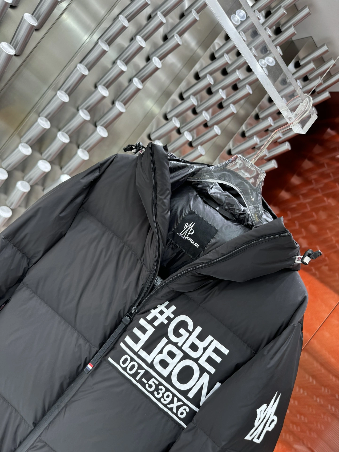 1:1 copy Moncler Down Jackets