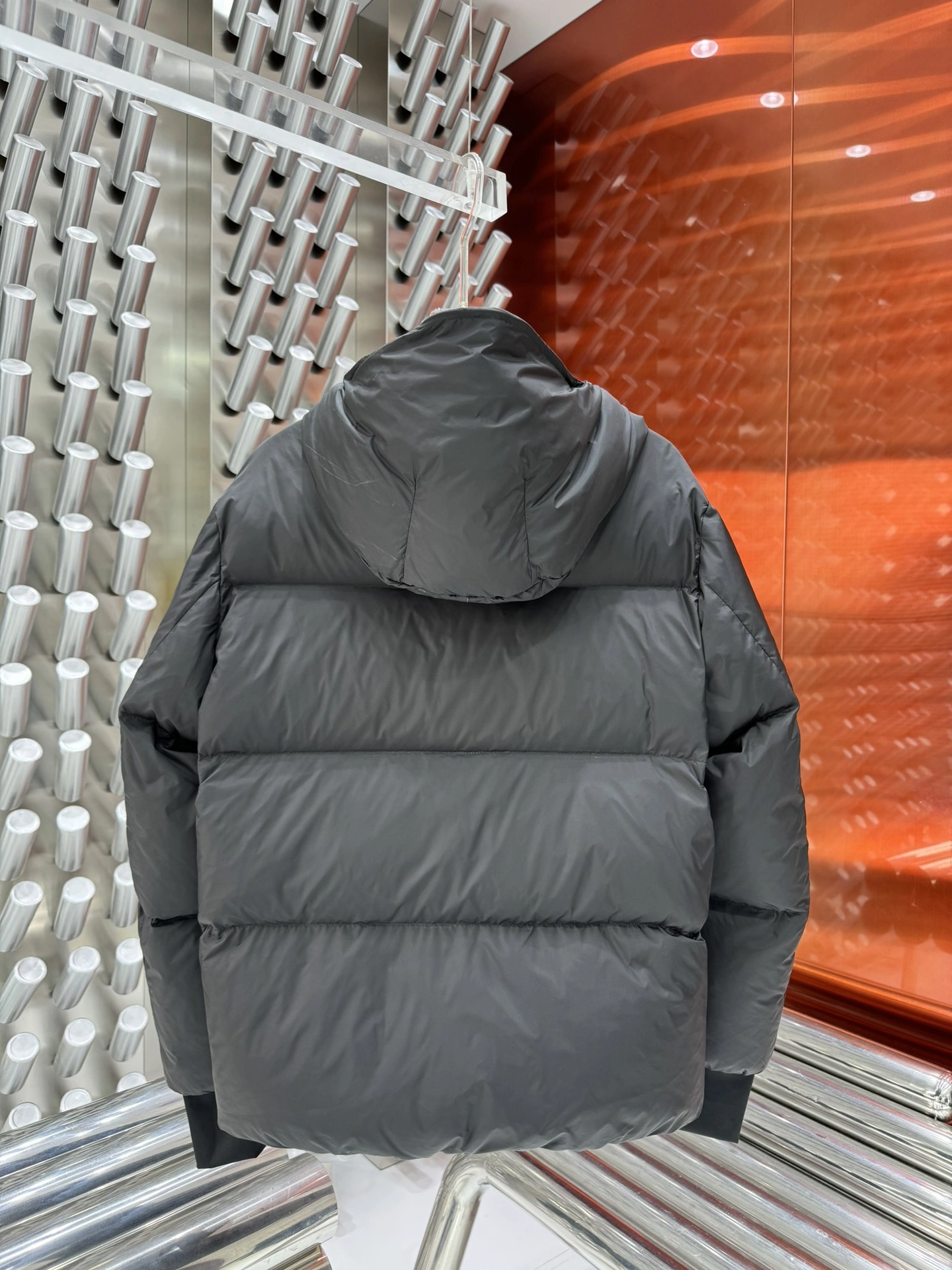 1:1 copy Moncler Down Jackets