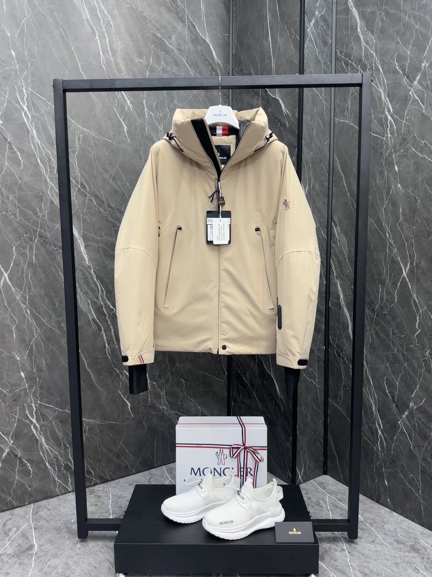 Official Moncler Down Jackets