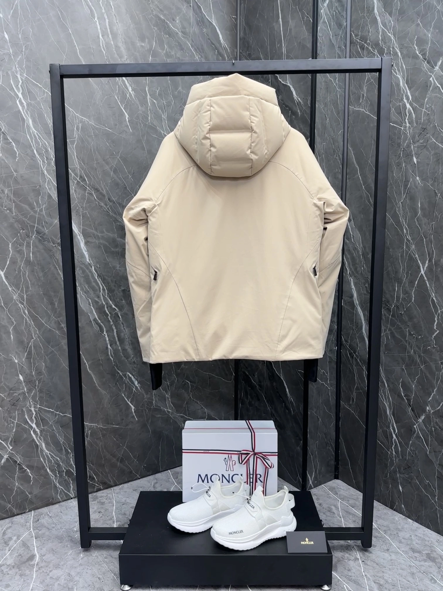 Official Moncler Down Jackets