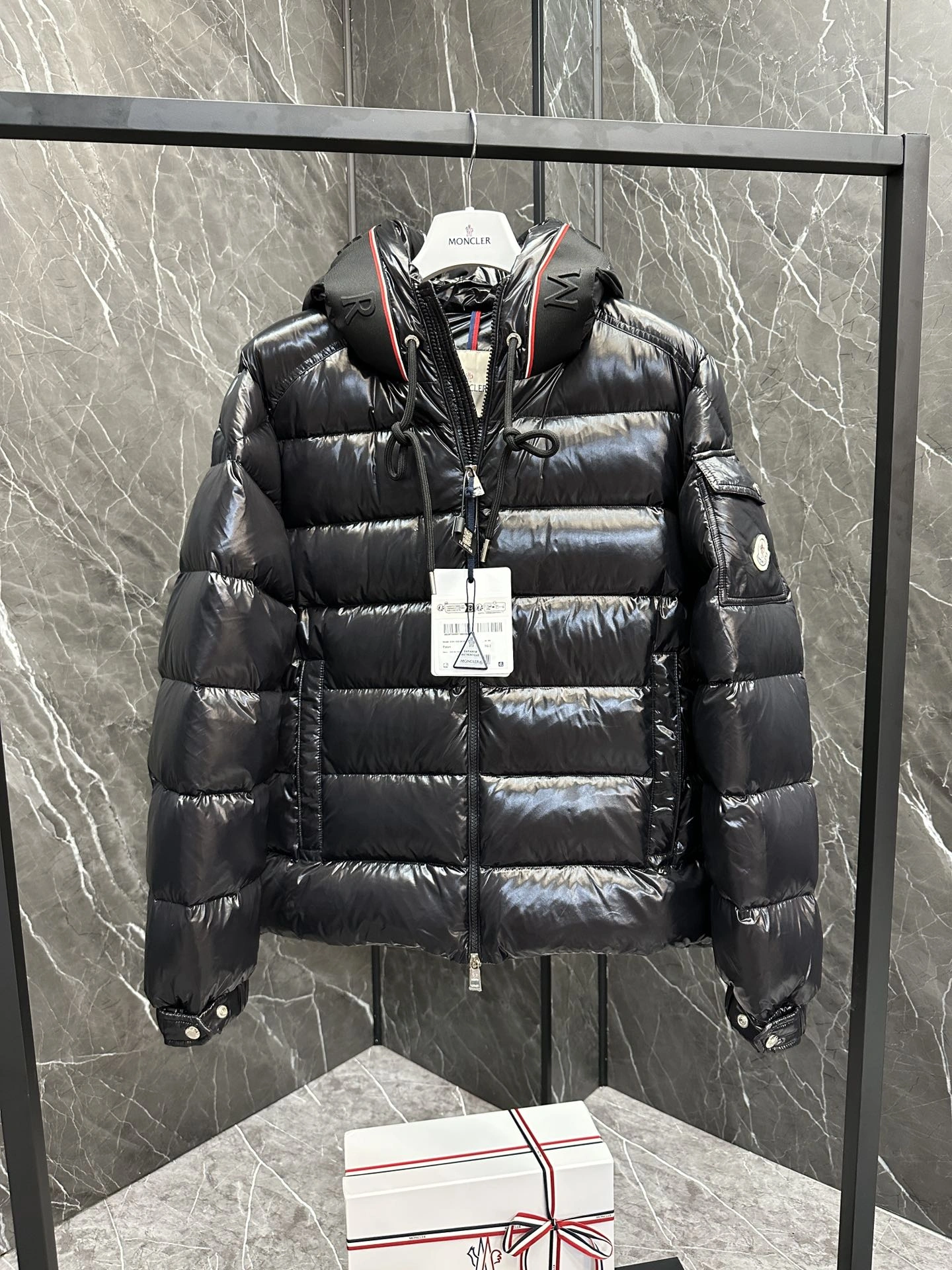 Cut-rate Moncler Down Jackets