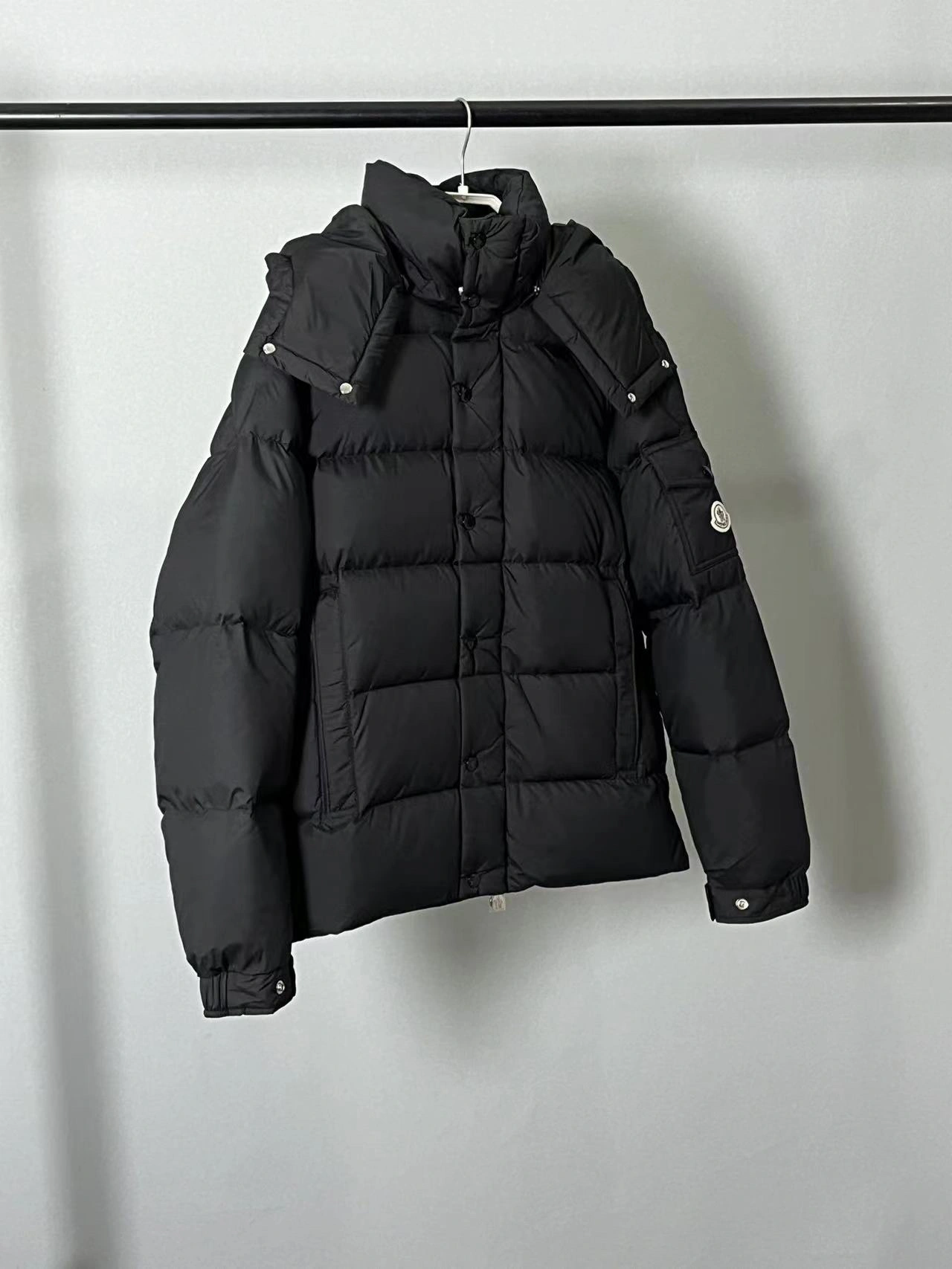 Official Moncler Down Jackets