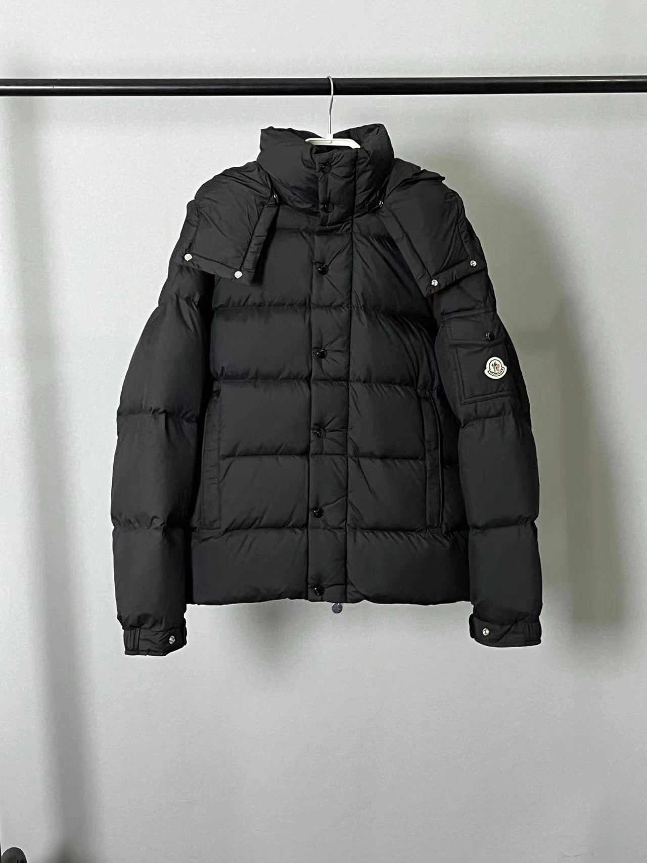 Official Moncler Down Jackets