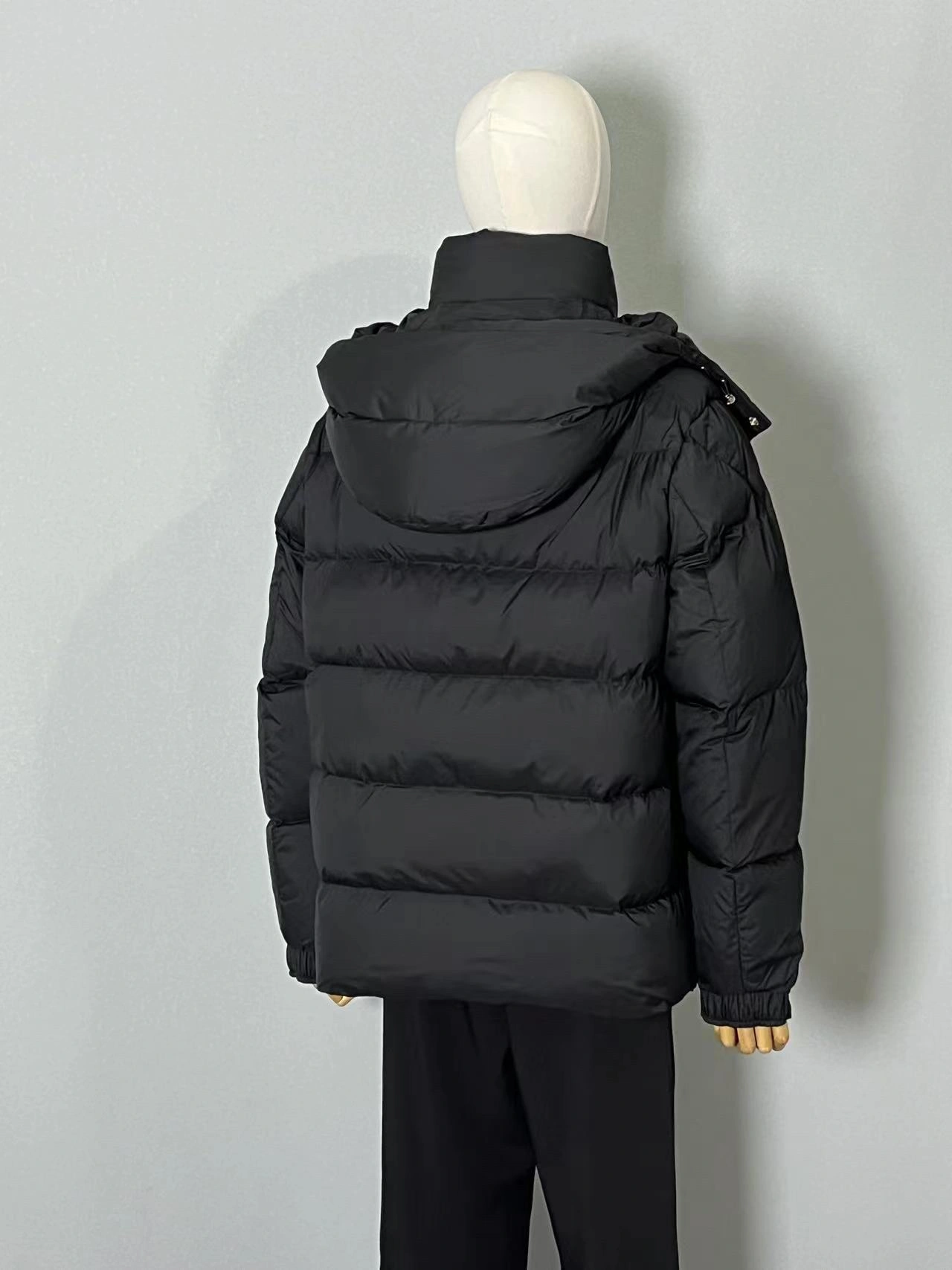 Official Moncler Down Jackets