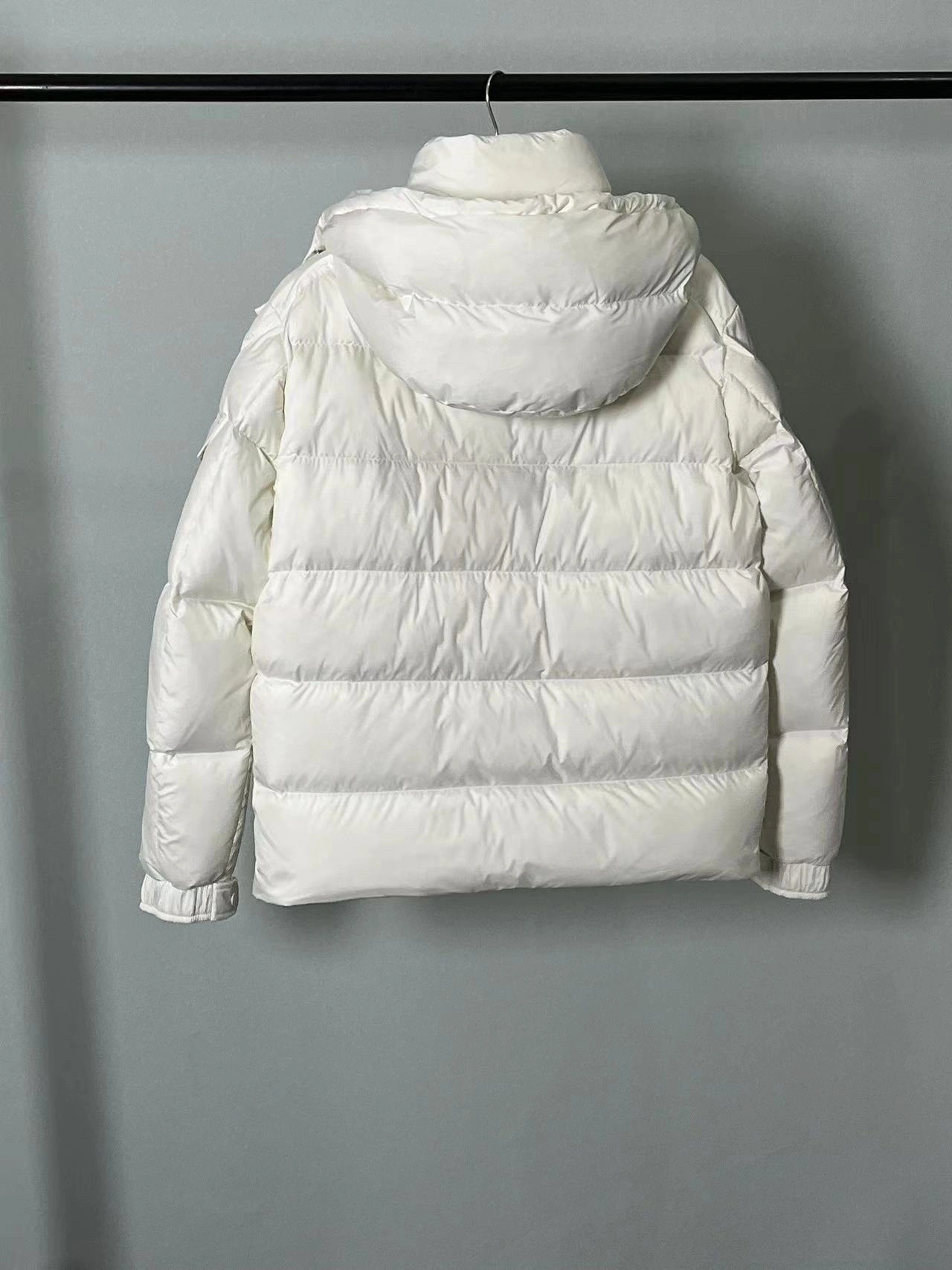 Cut-rate Moncler Down Jackets