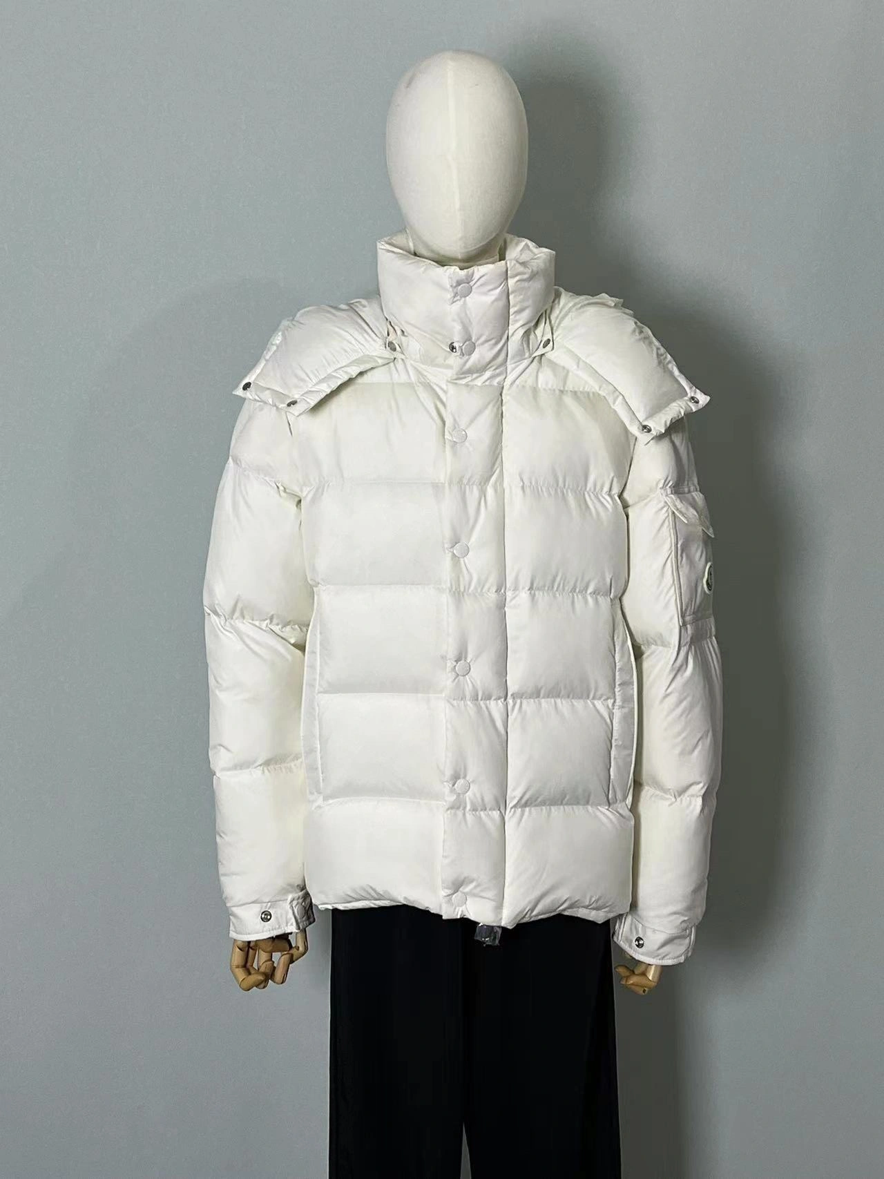 Cut-rate Moncler Down Jackets