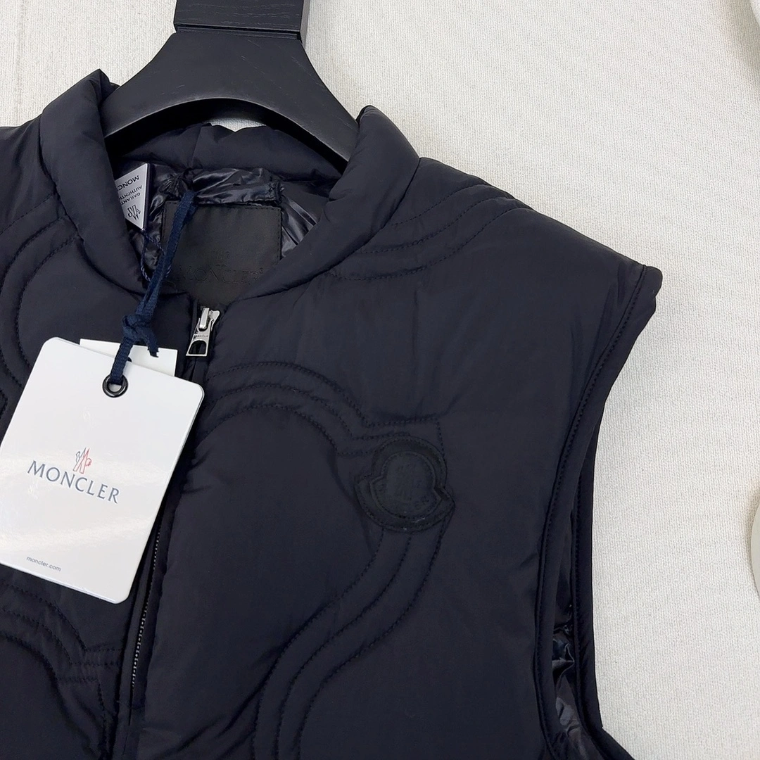 High fidelity Moncler Down Jackets