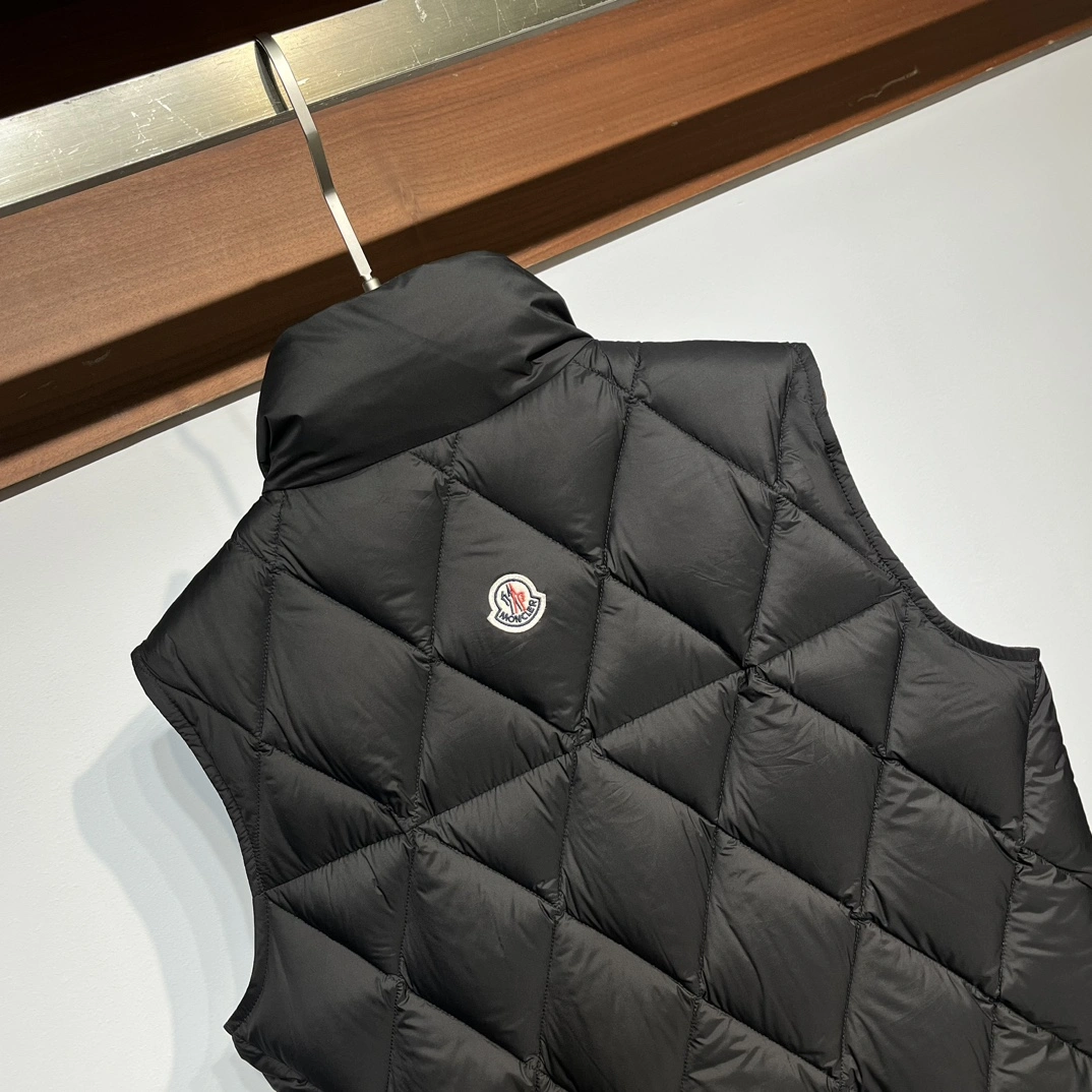 Bargain Moncler Down Jackets