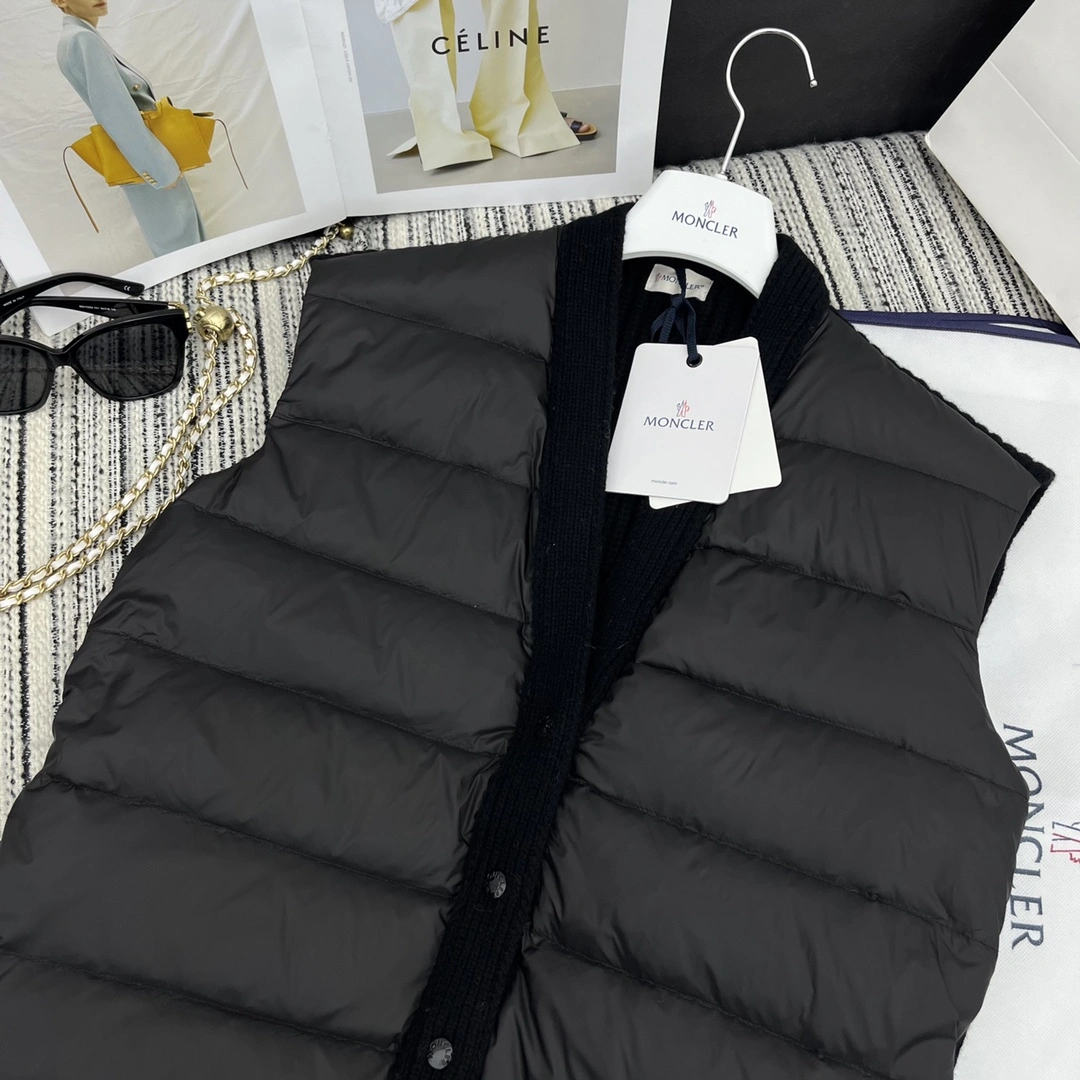 Top mirror Moncler Down Jackets