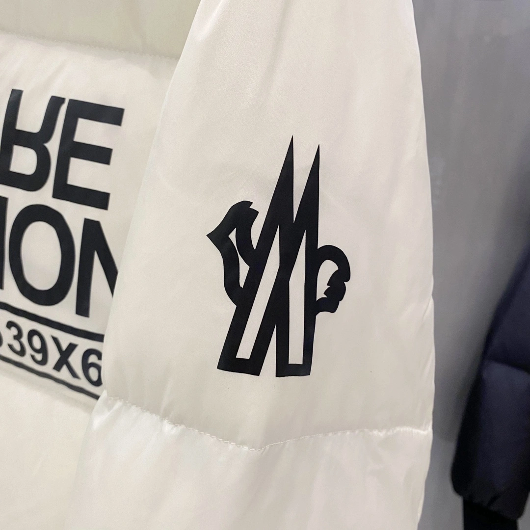 1:1 copy Moncler Down Jackets
