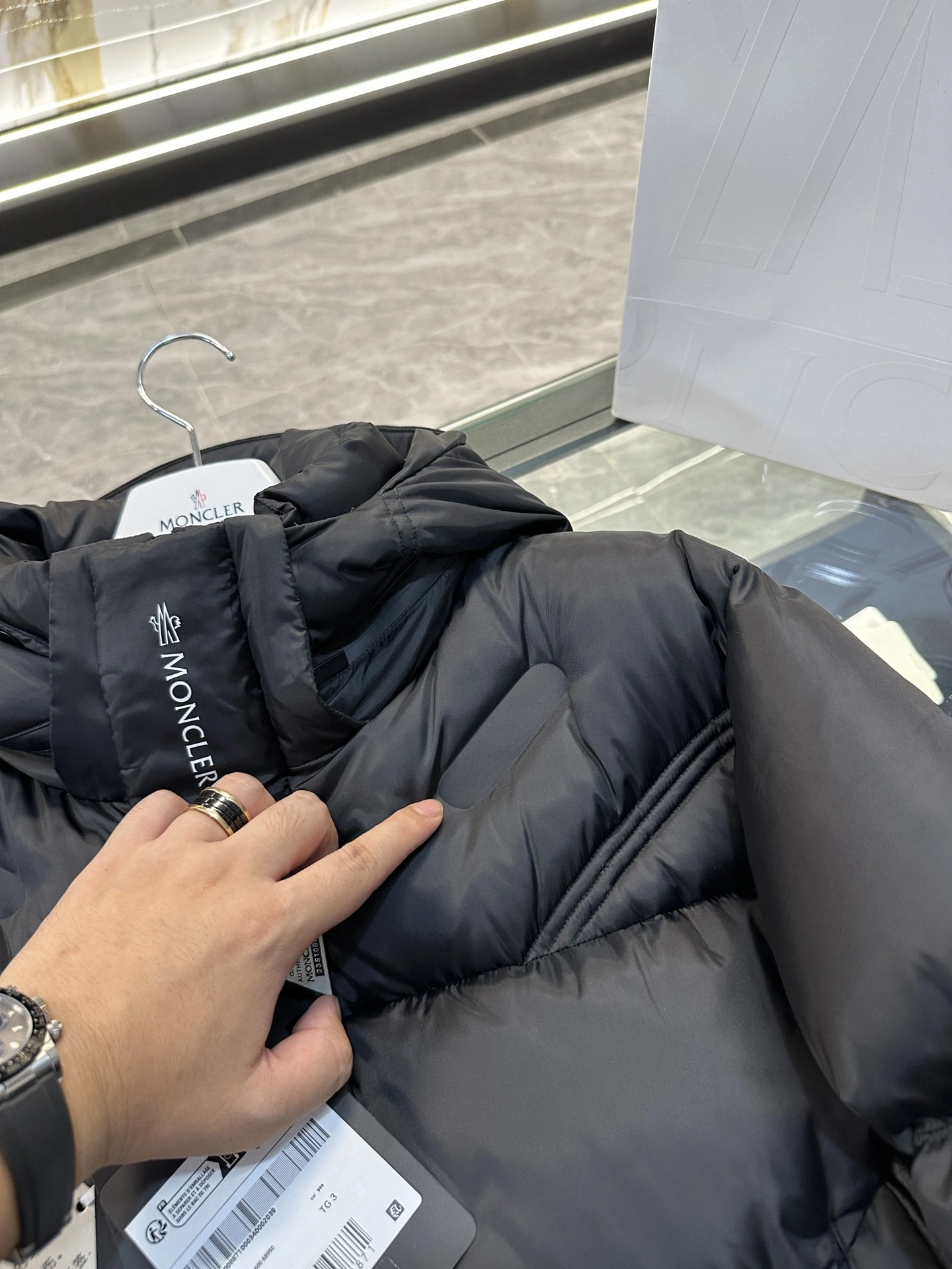 1:1 copy Moncler Down Jackets