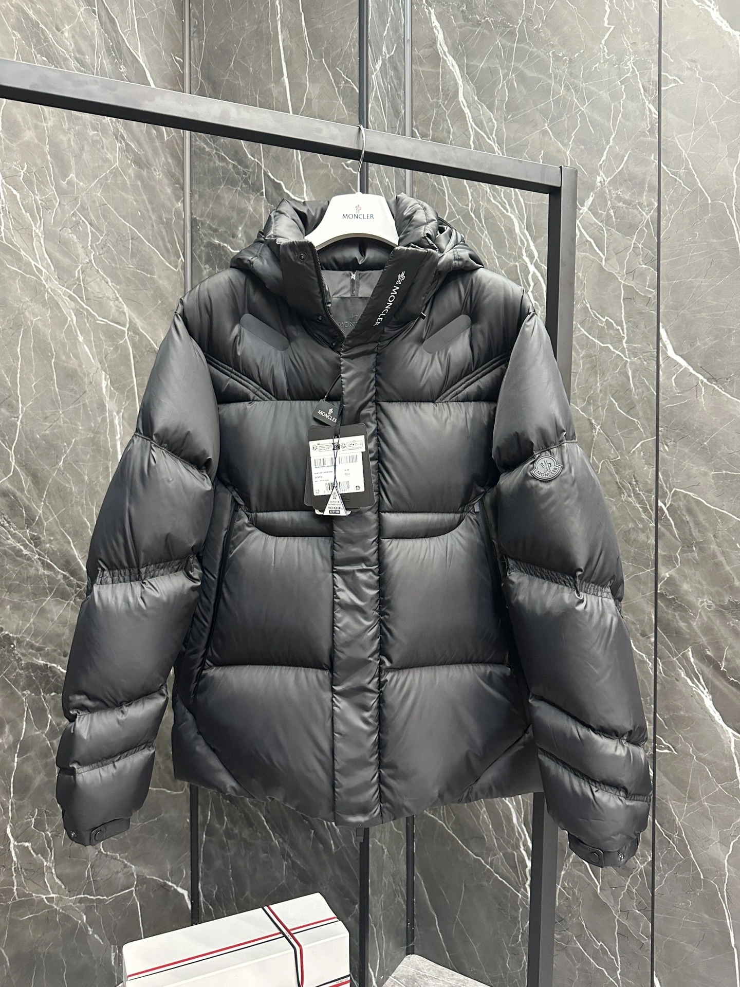 High fidelity Moncler Down Jackets
