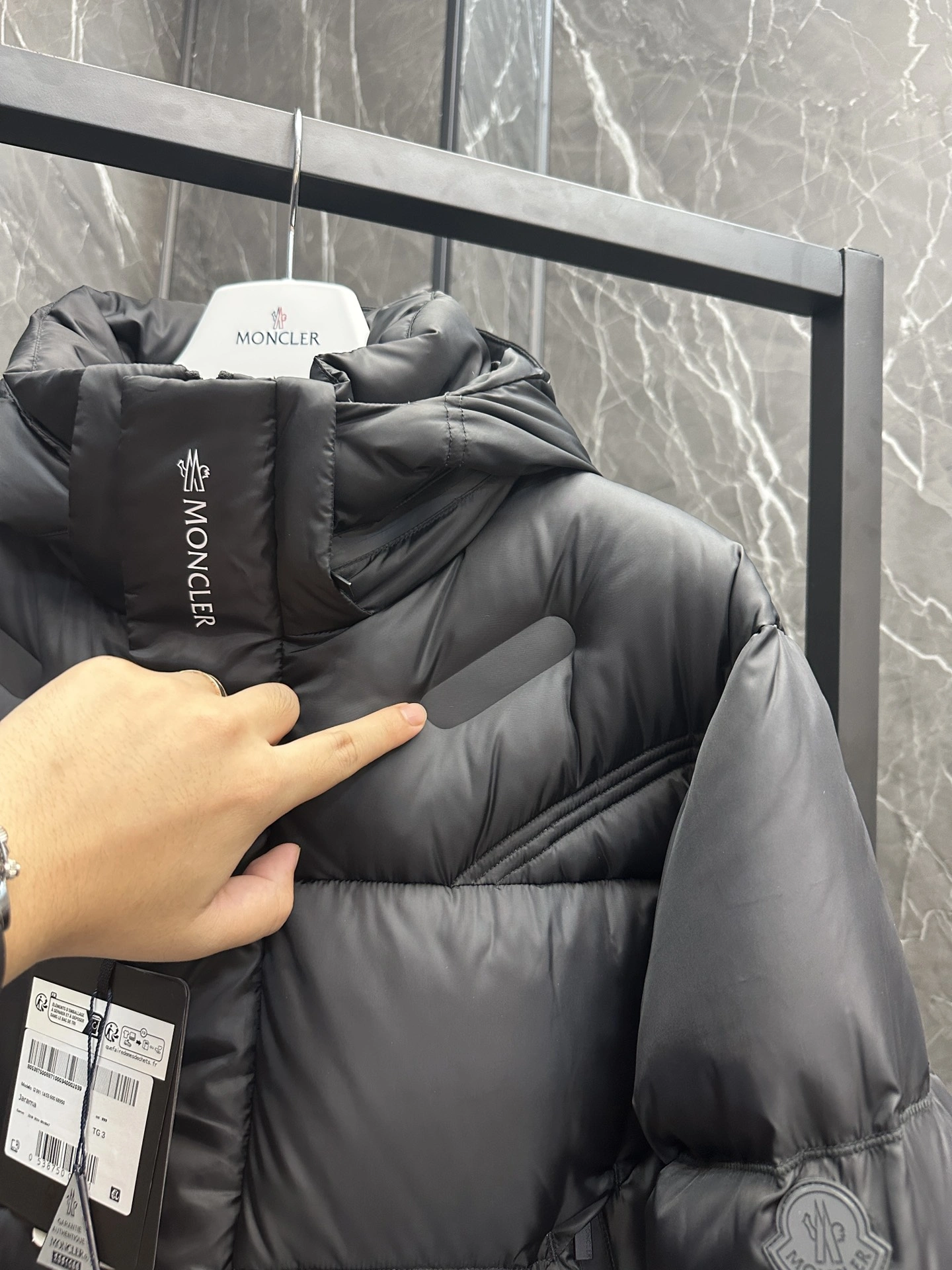High fidelity Moncler Down Jackets