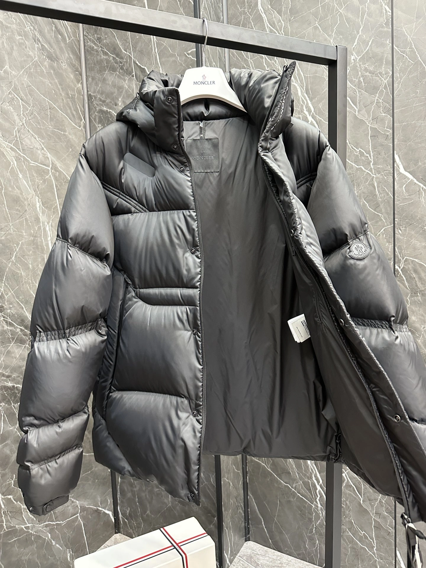 High fidelity Moncler Down Jackets