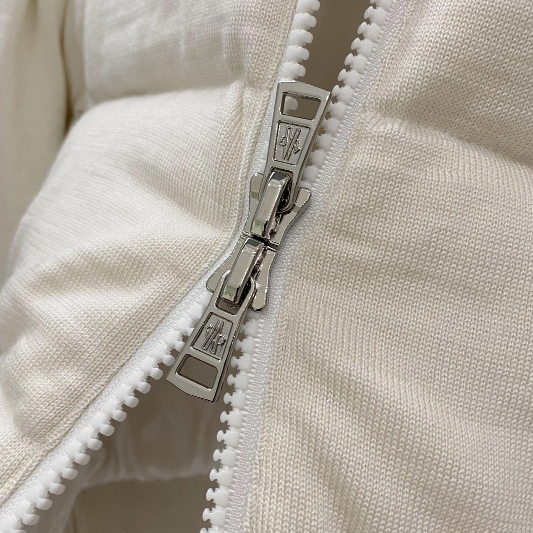 Top mirror Moncler Down Jackets
