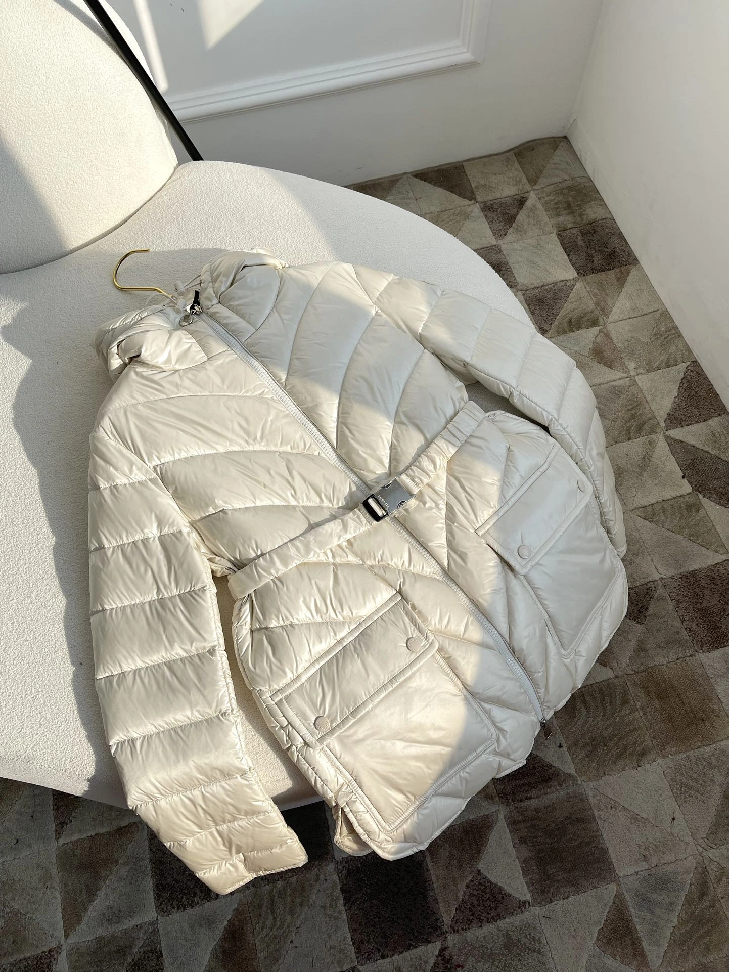 1:1 copy Moncler Down Jackets