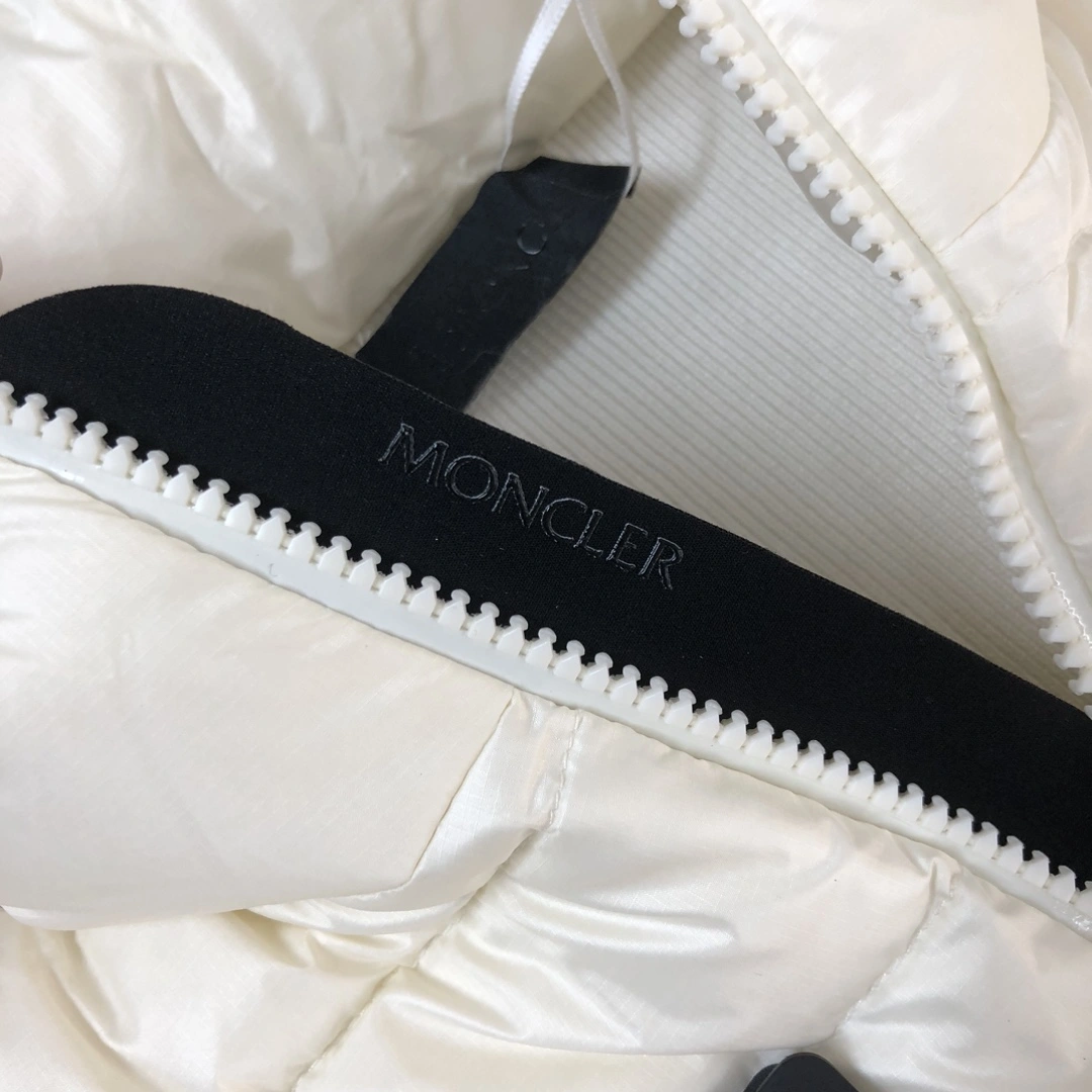 Cut-rate Moncler Down Jackets