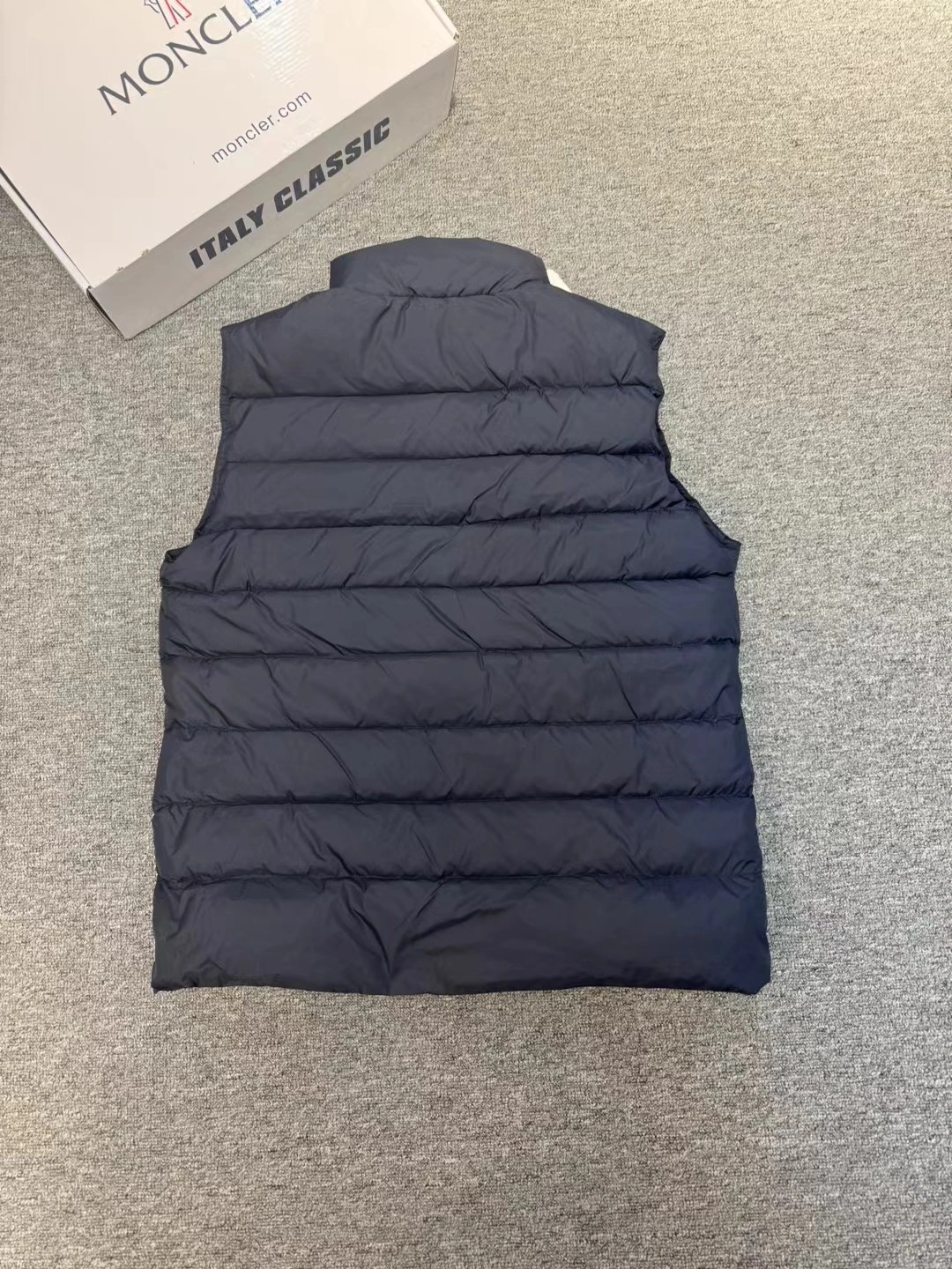Cut-rate Moncler Down Jackets
