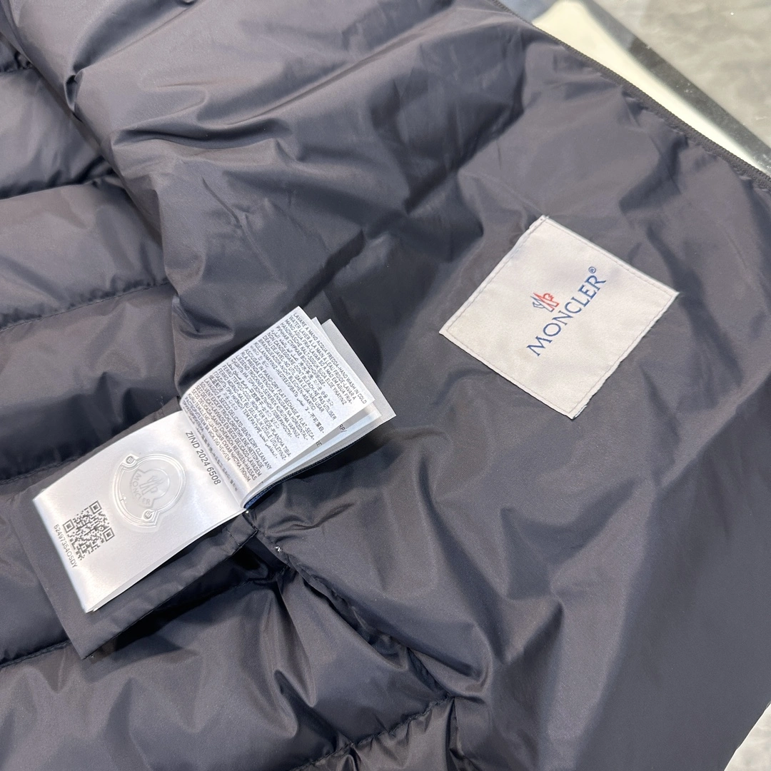 Cut-rate Moncler Down Jackets