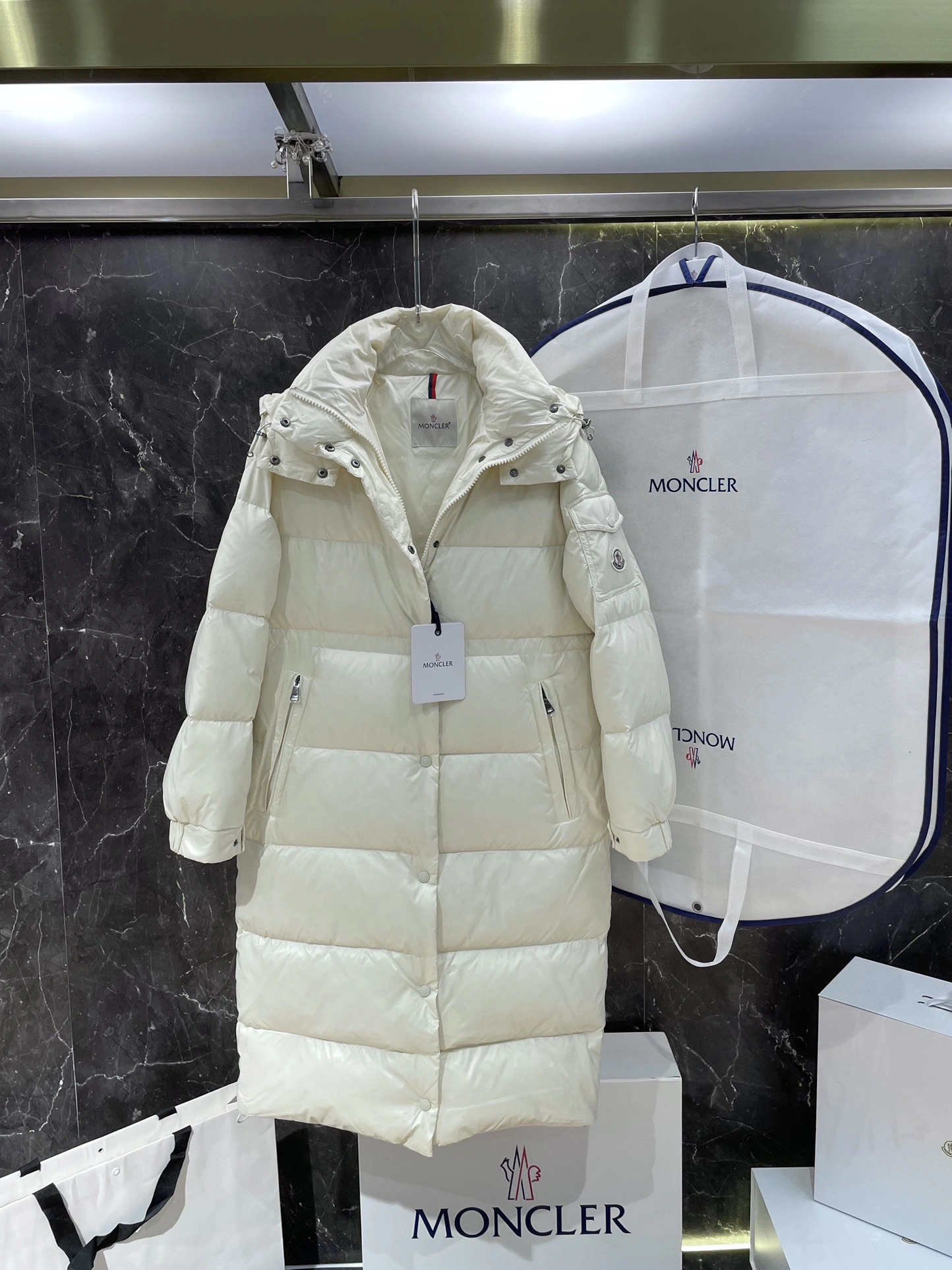 Brand-original Moncler Down Jackets