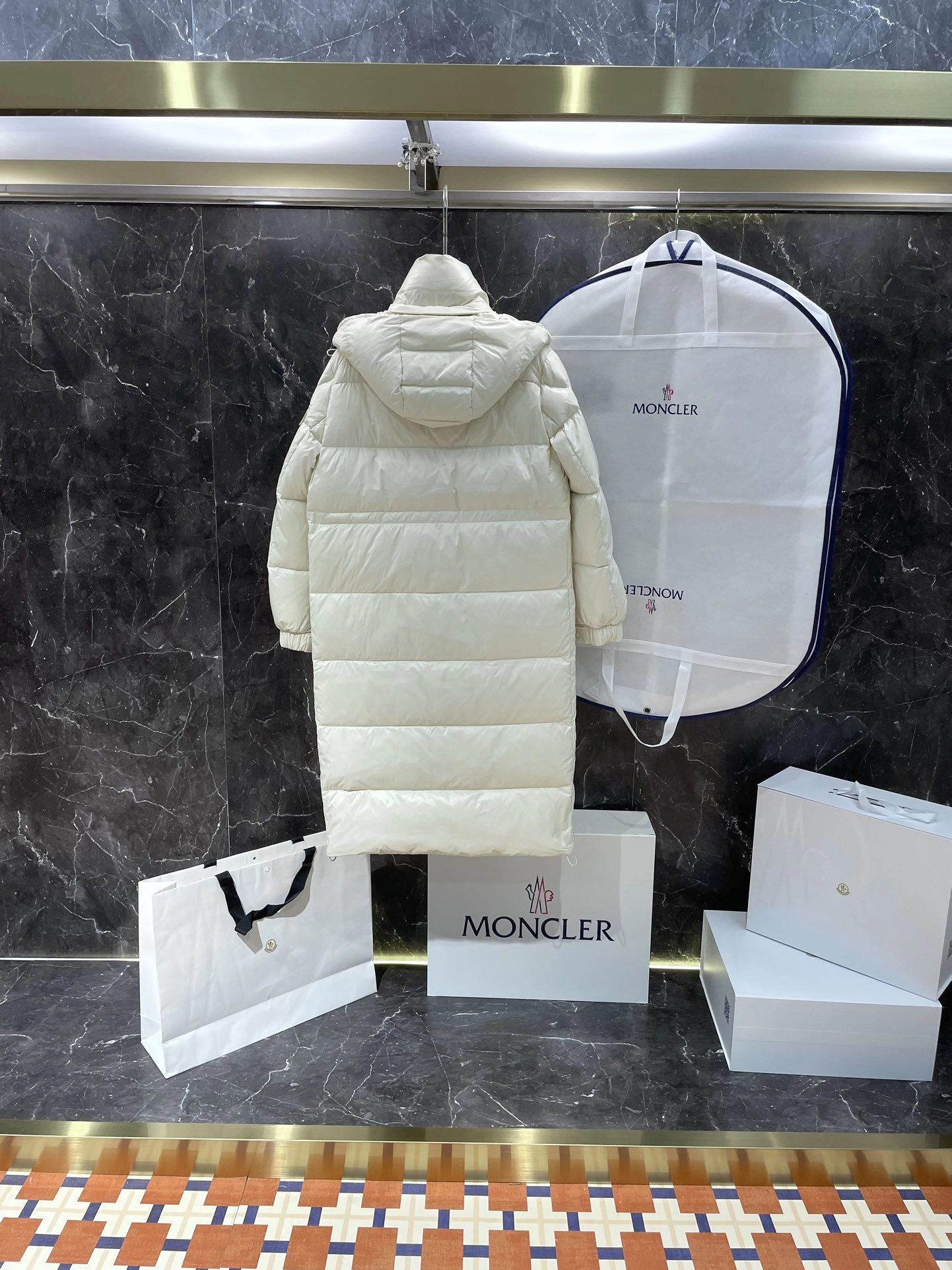 Brand-original Moncler Down Jackets