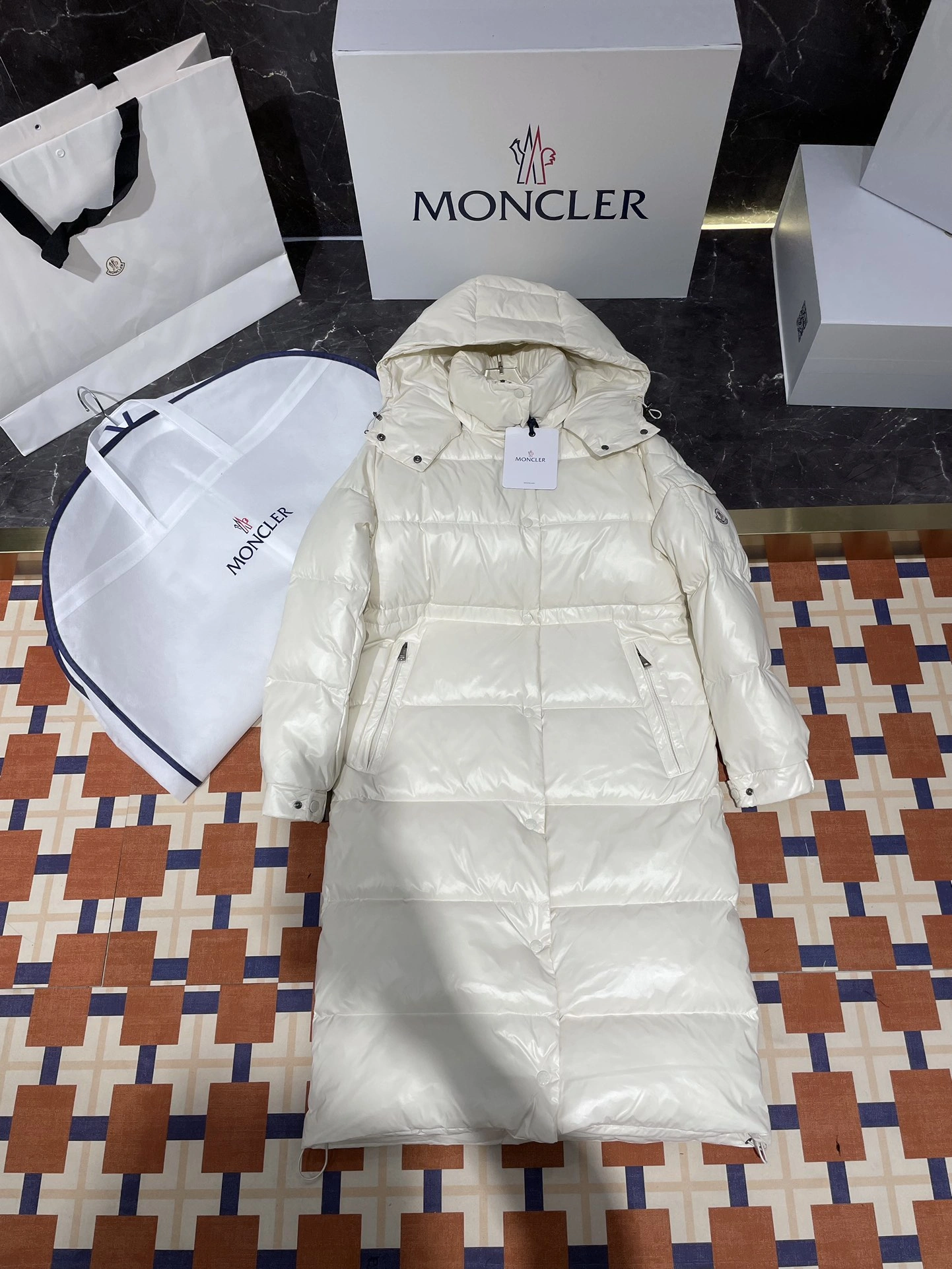 Brand-original Moncler Down Jackets