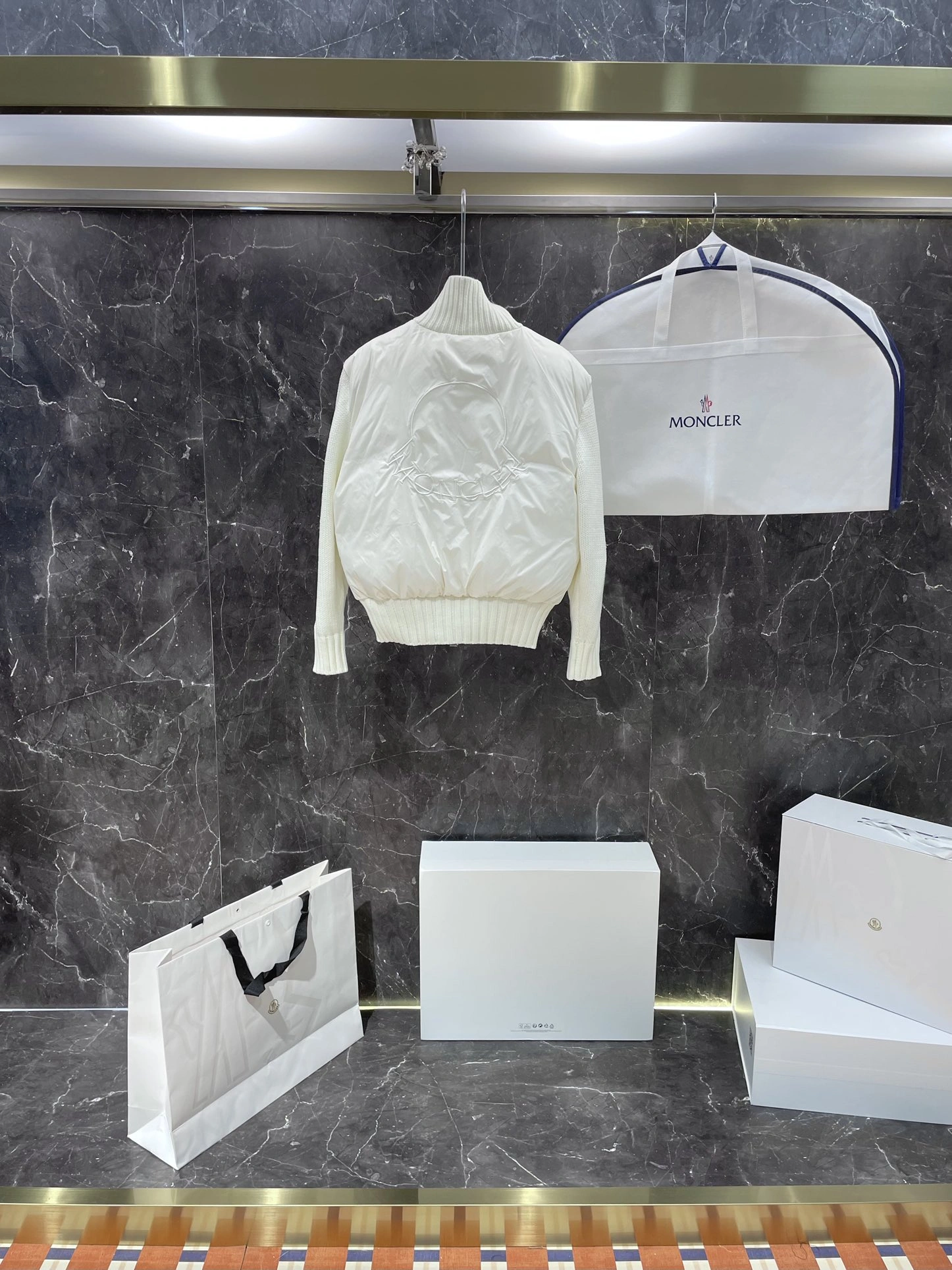 Real Moncler Down Jackets