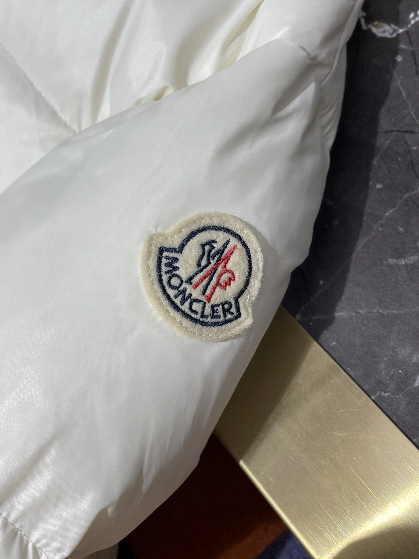1:1 copy Moncler Down Jackets