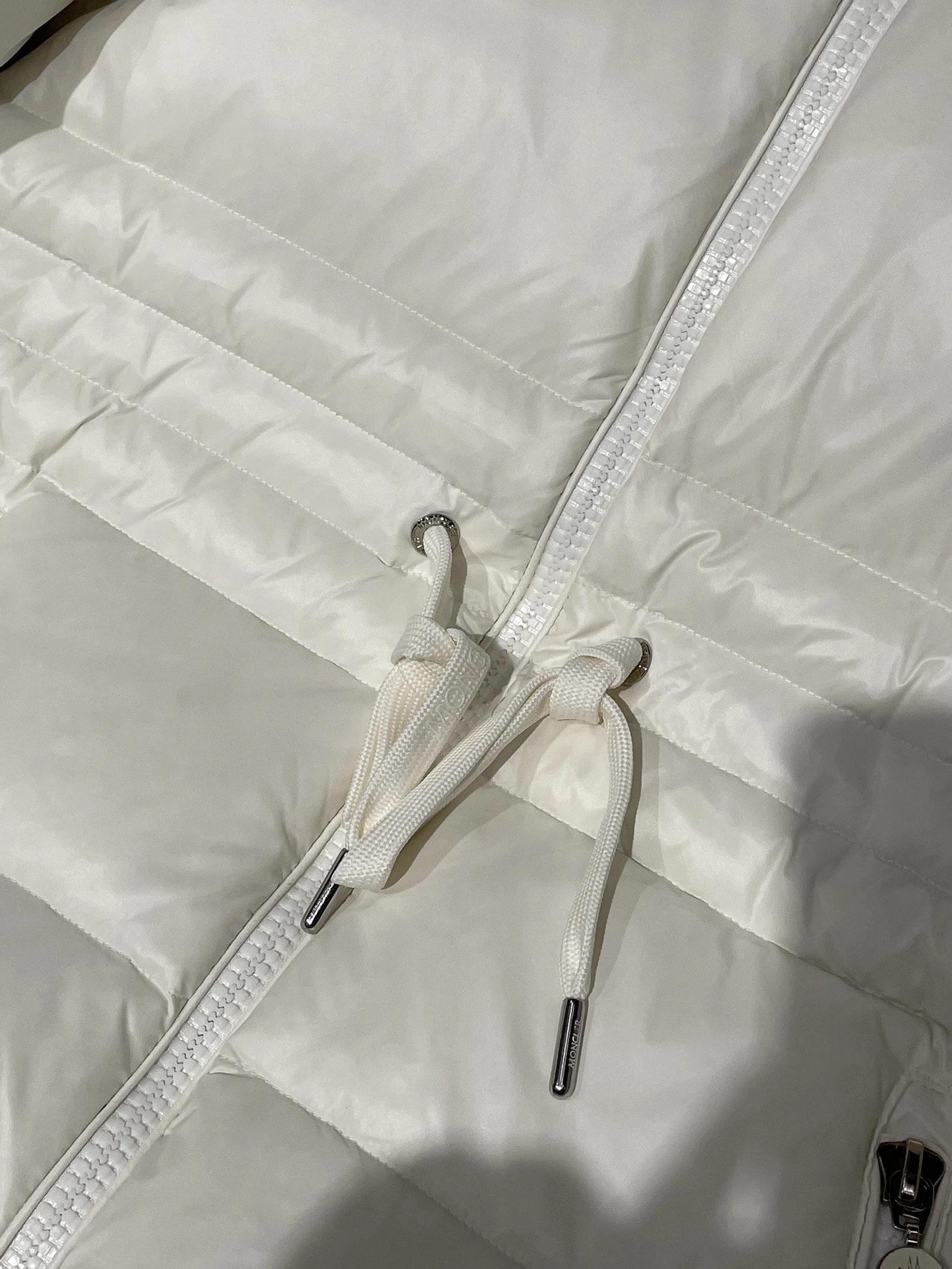 1:1 copy Moncler Down Jackets