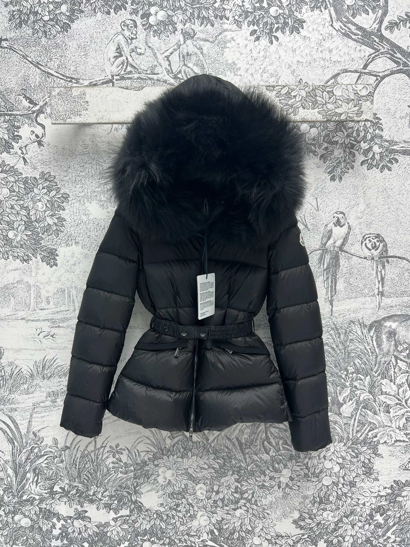 Official Moncler Down Jackets