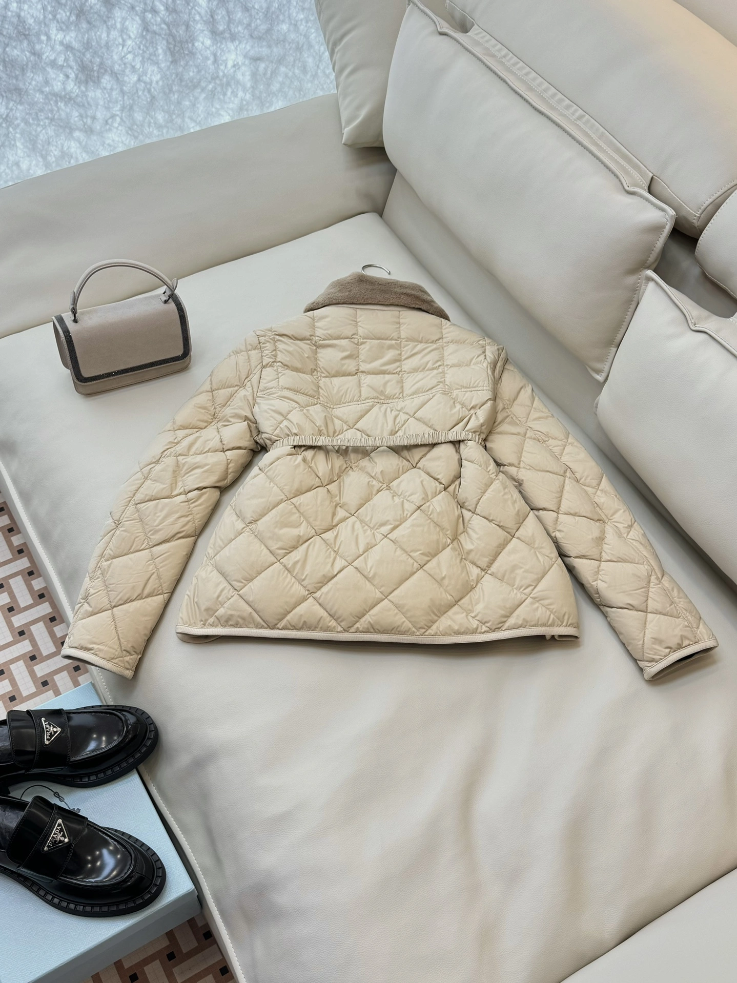 Bargain Moncler Down Jackets