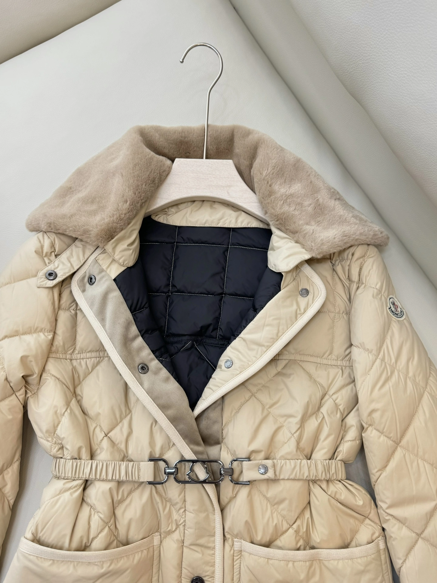 Bargain Moncler Down Jackets