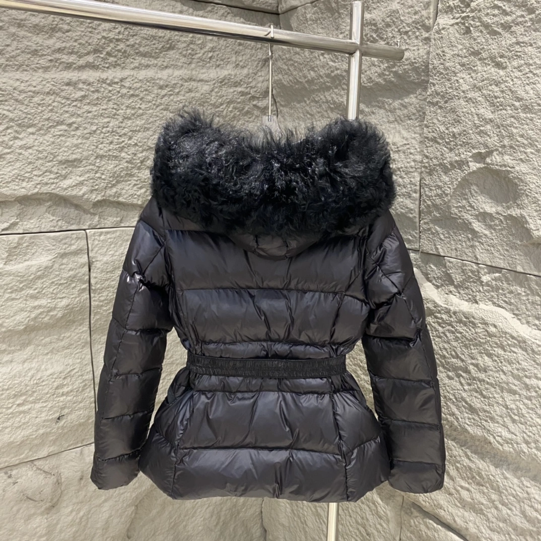 Inexpensive Moncler Down Jackets