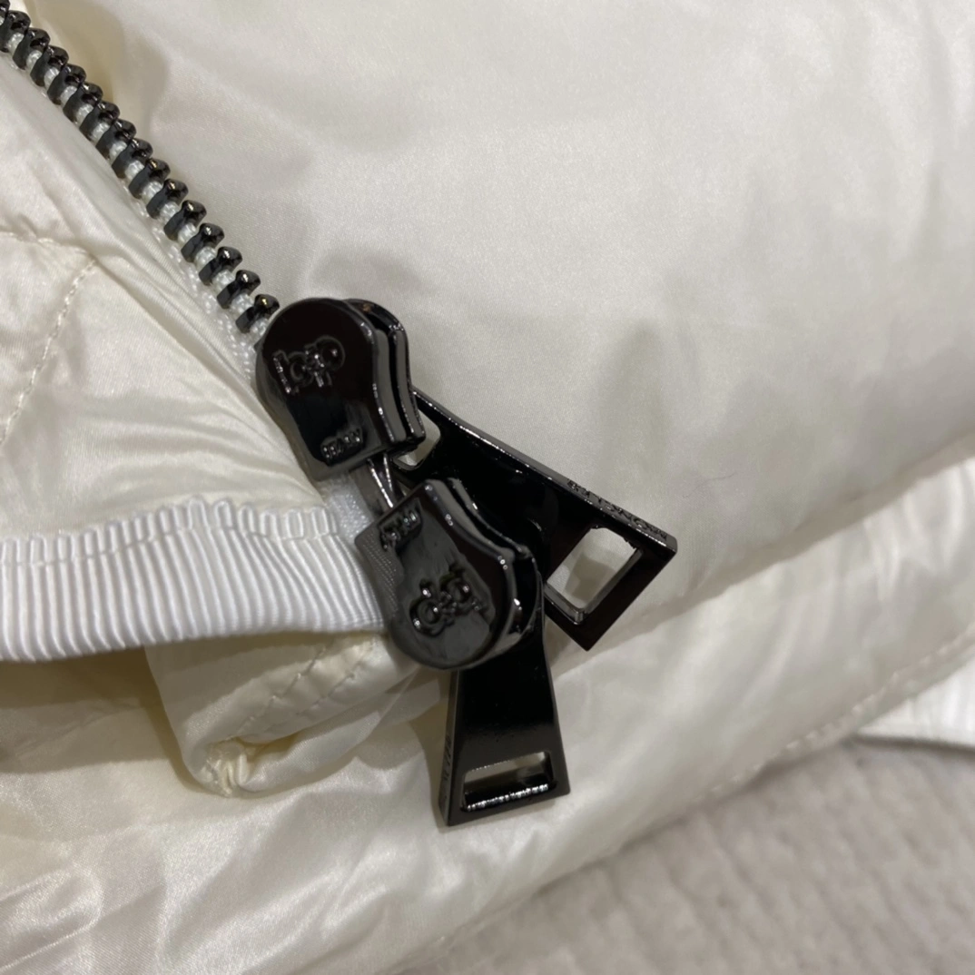 Discounted Moncler Down Jackets