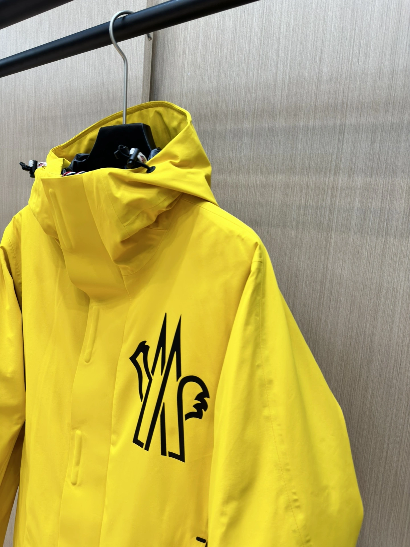 High fidelity Moncler Down Jackets