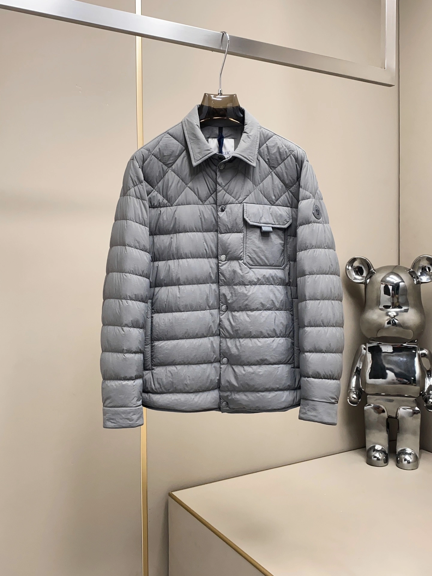 Accurate model Moncler Down Jackets