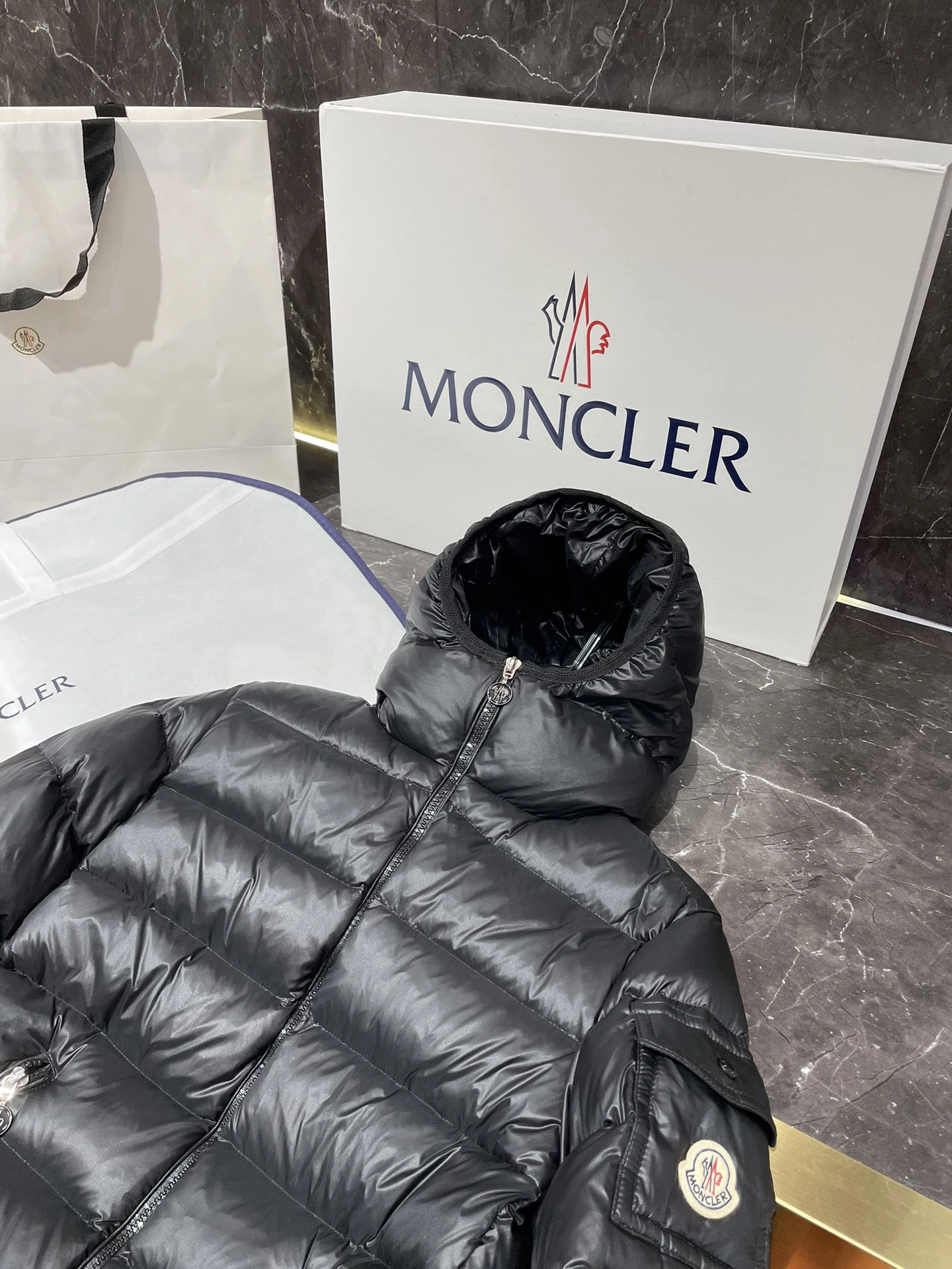 1:1 copy Moncler Down Jackets
