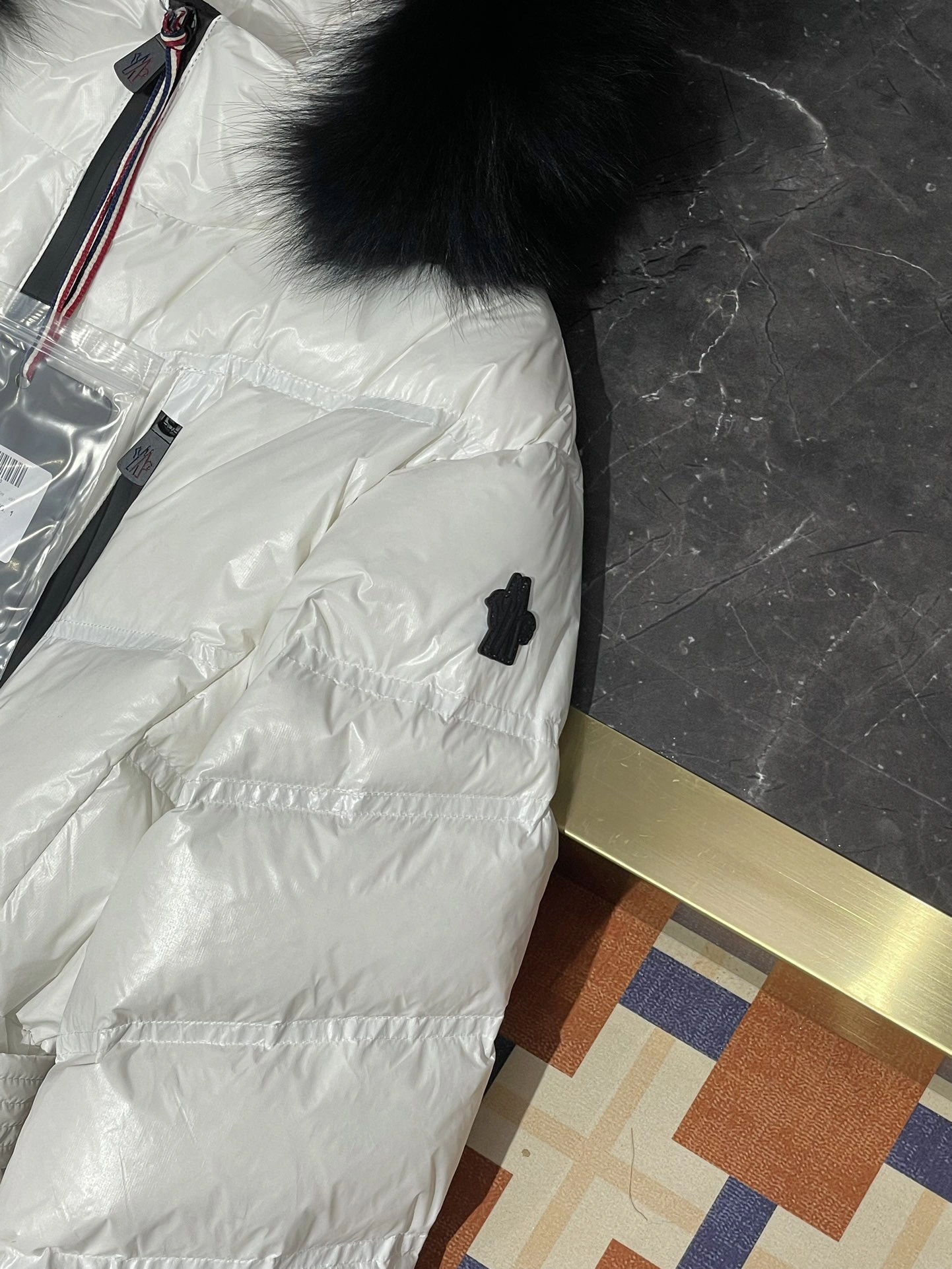 Official Moncler Down Jackets