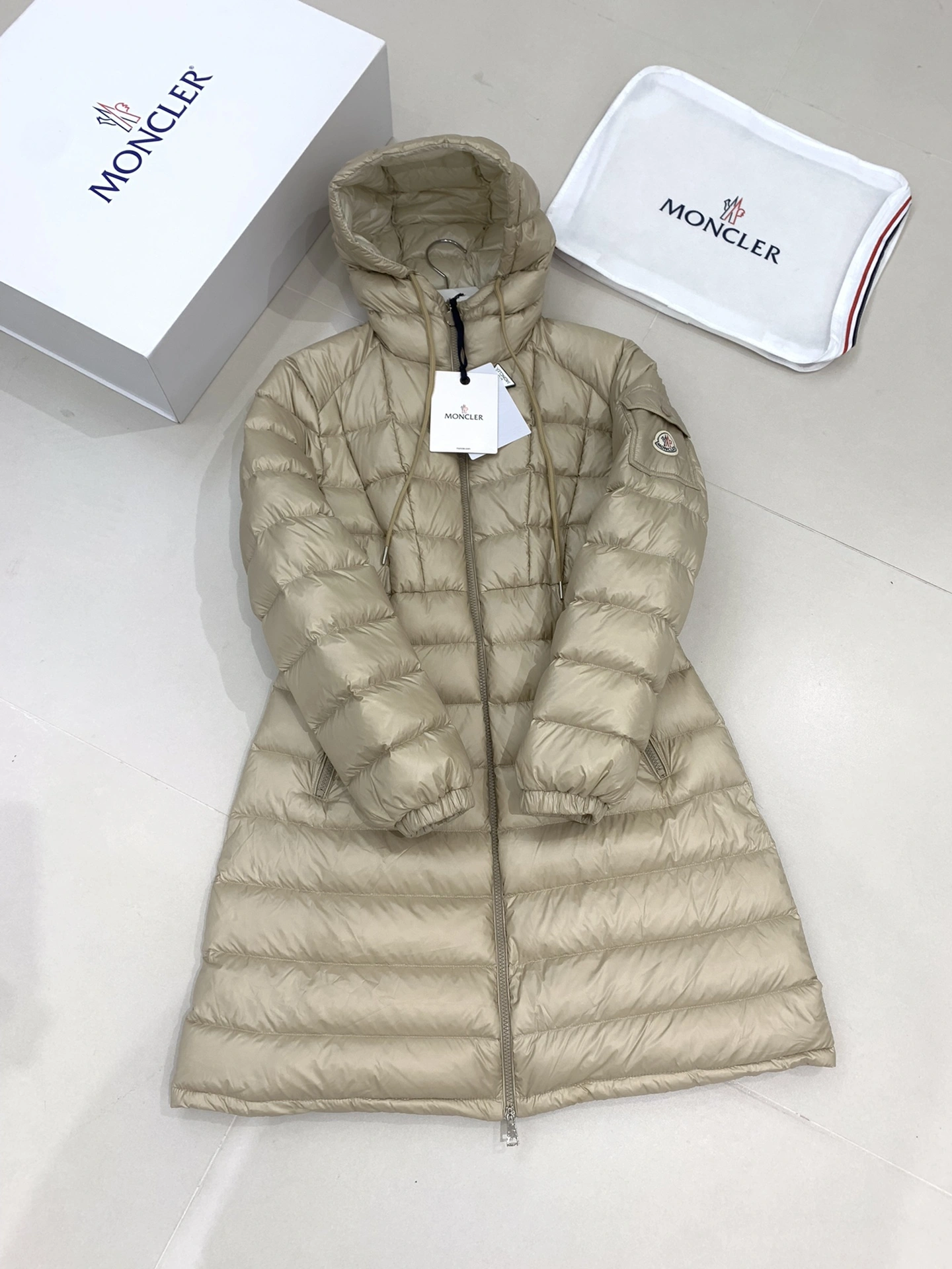 Cut-rate Moncler Down Jackets