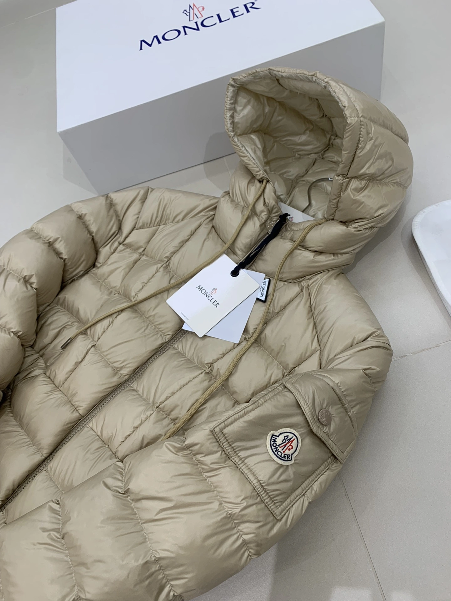Cut-rate Moncler Down Jackets