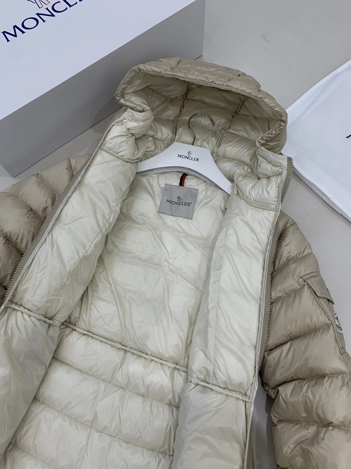 Cut-rate Moncler Down Jackets