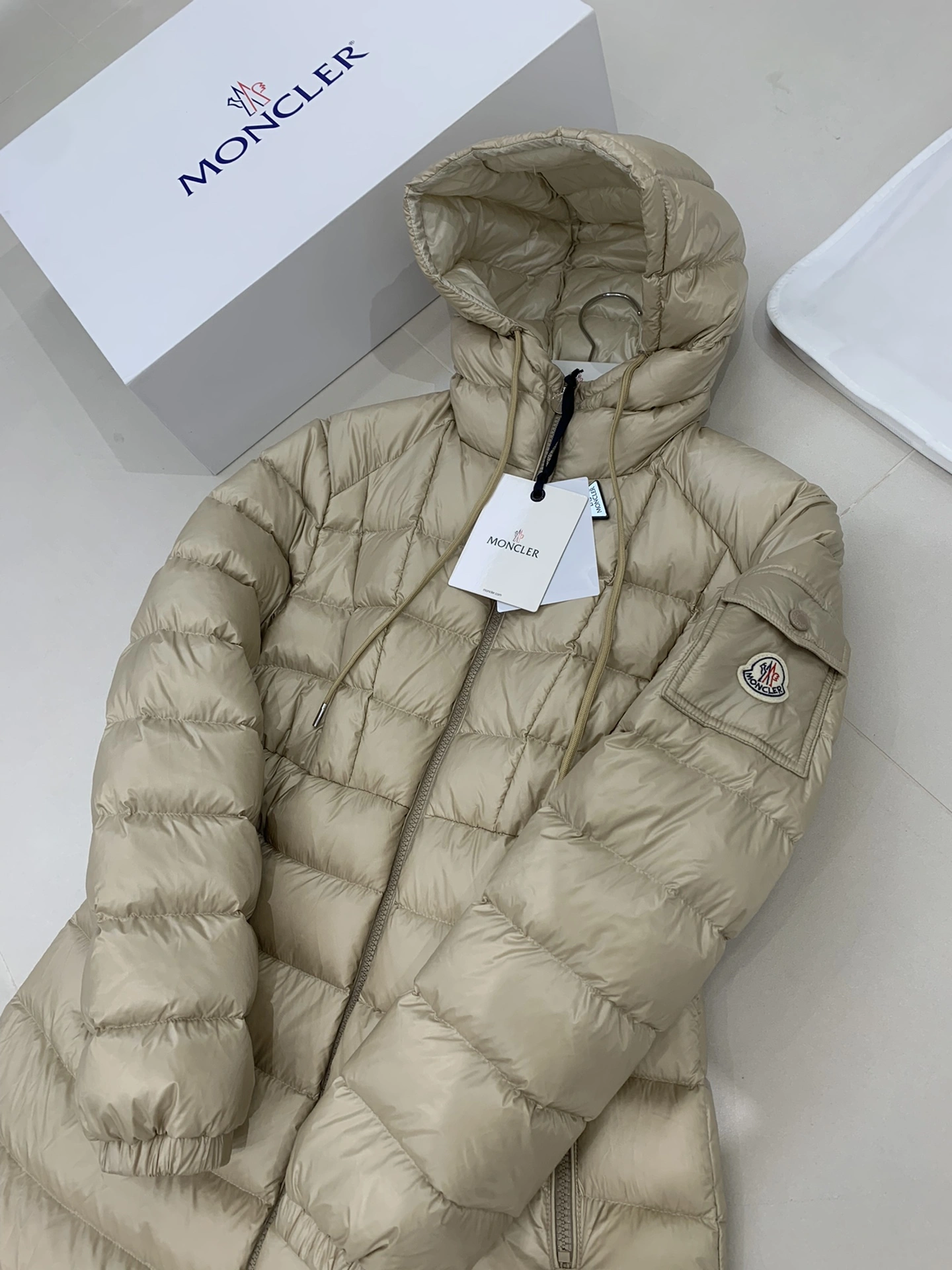 Cut-rate Moncler Down Jackets