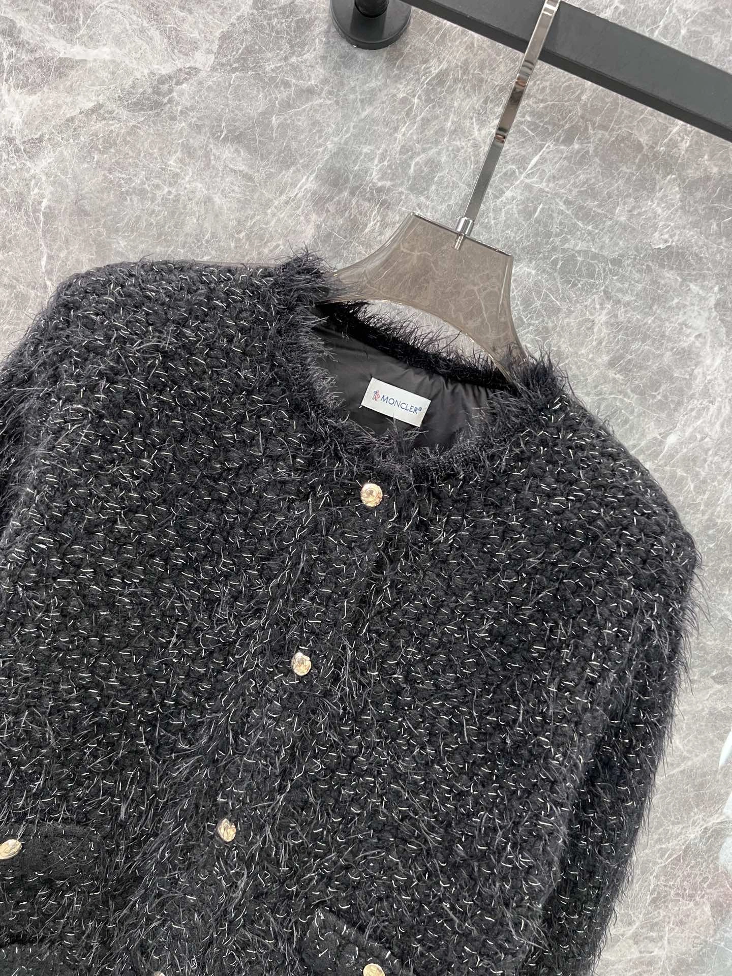 Cut-rate Moncler Down Jackets